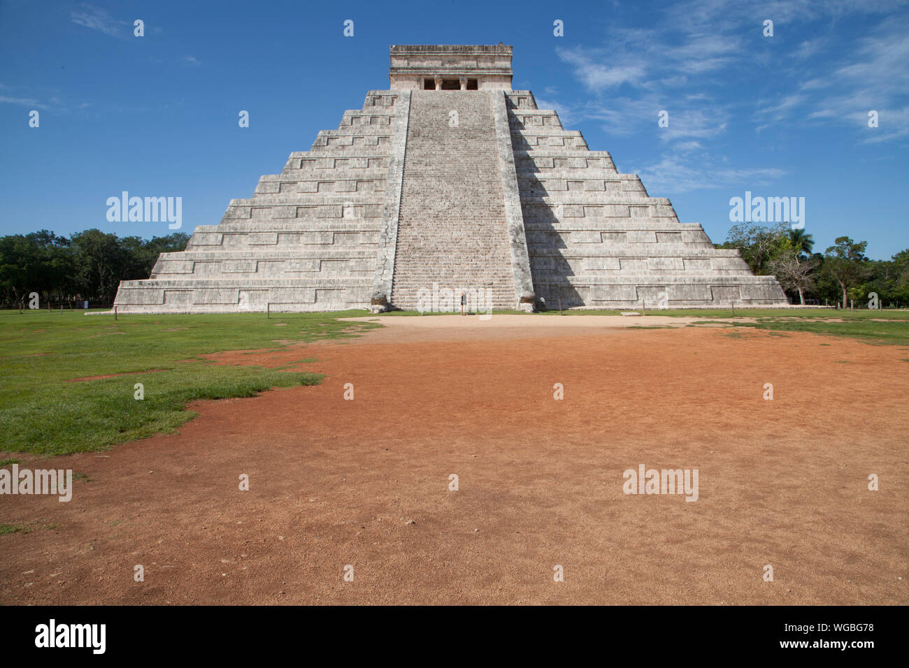 Triangle Structure High Resolution Stock Photography and Images - Alamy