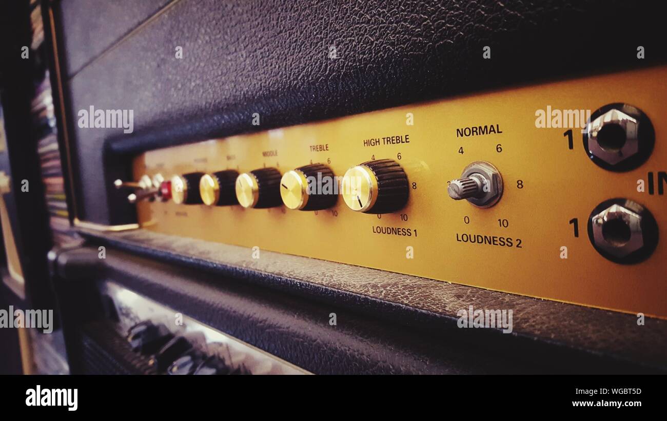 Old amplifier hi-res stock photography and images - Alamy