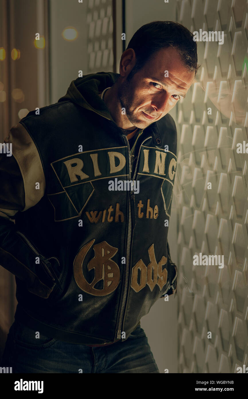 Jacket hands hi-res stock photography and images - Alamy
