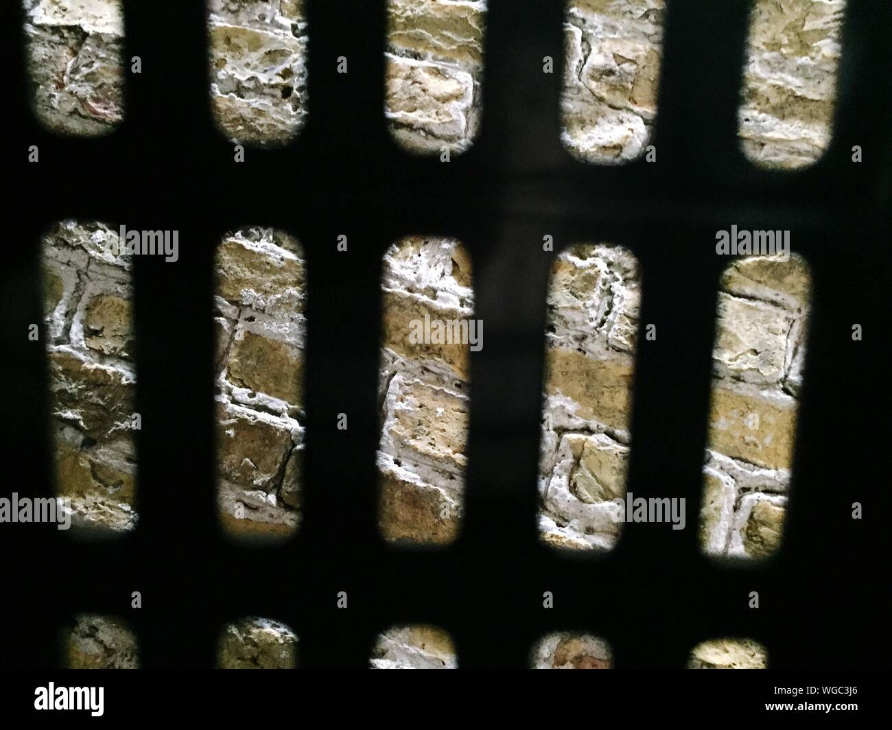 Brick grate hi-res stock photography and images - Alamy