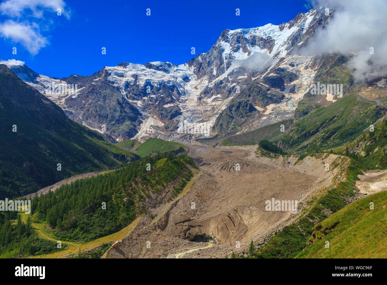 Massif monte rosa hi-res stock photography and images - Alamy