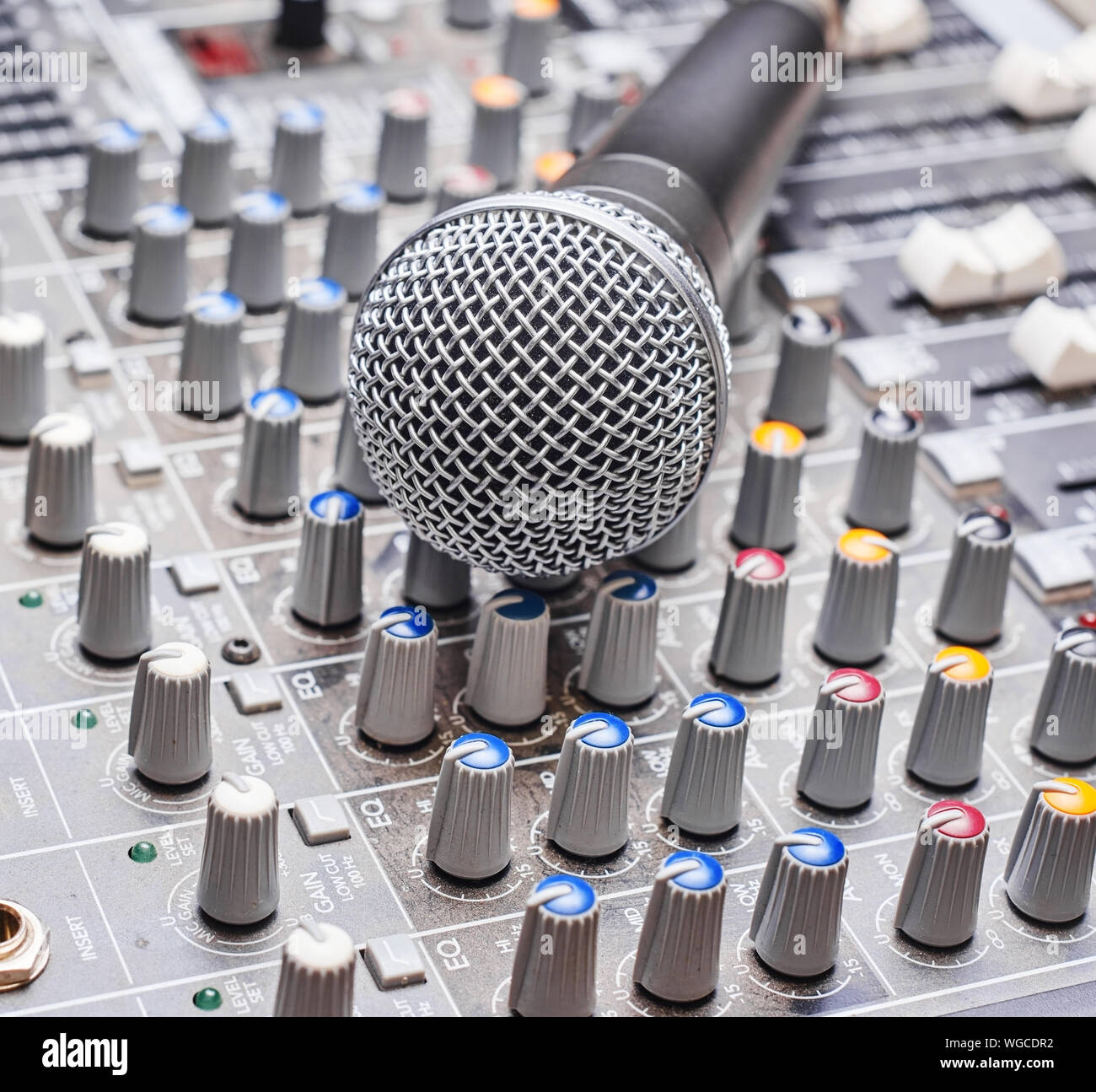 Mixing desk headphones hi-res stock photography and images - Alamy