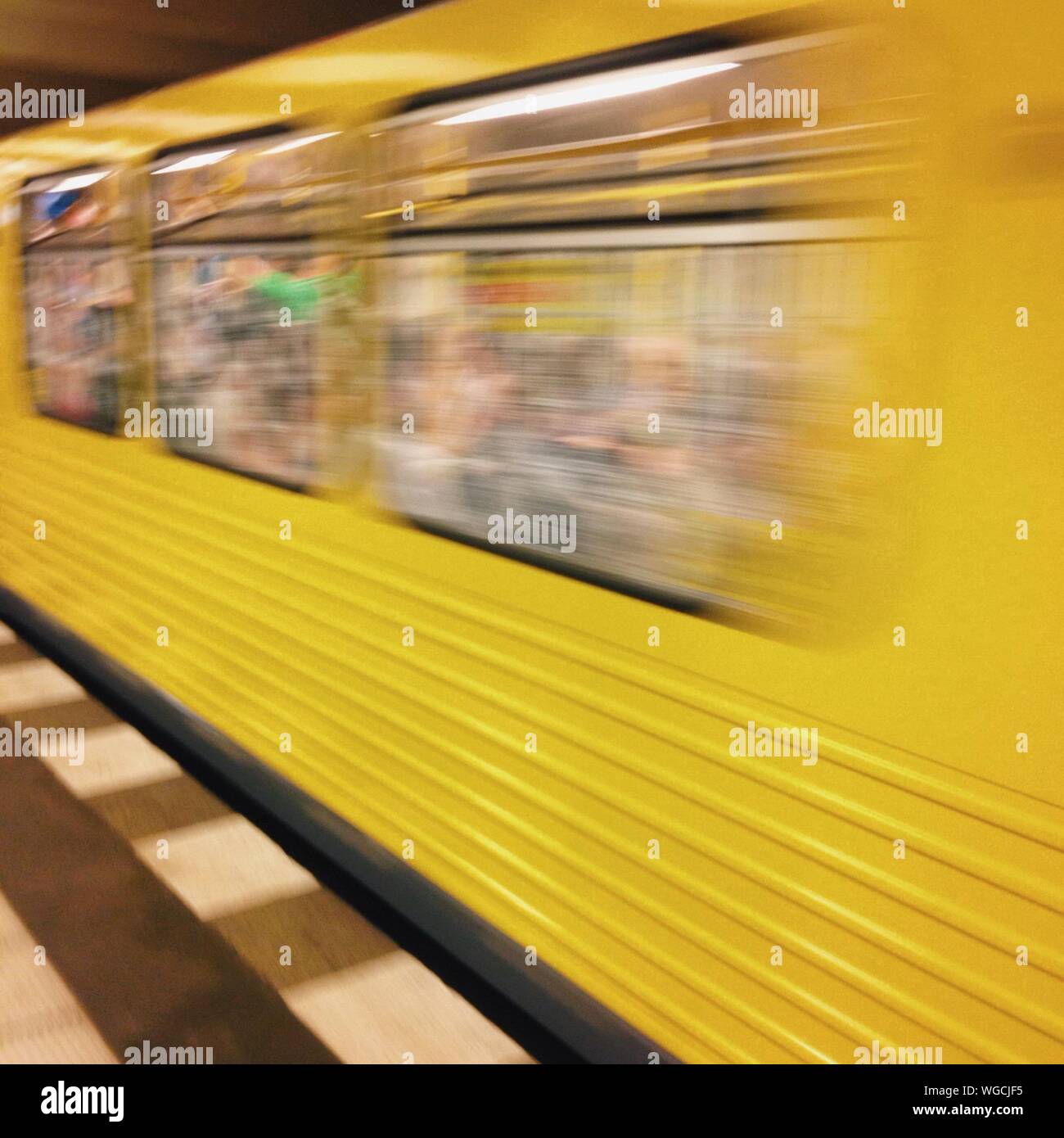 Yellow train station hi-res stock photography and images - Alamy