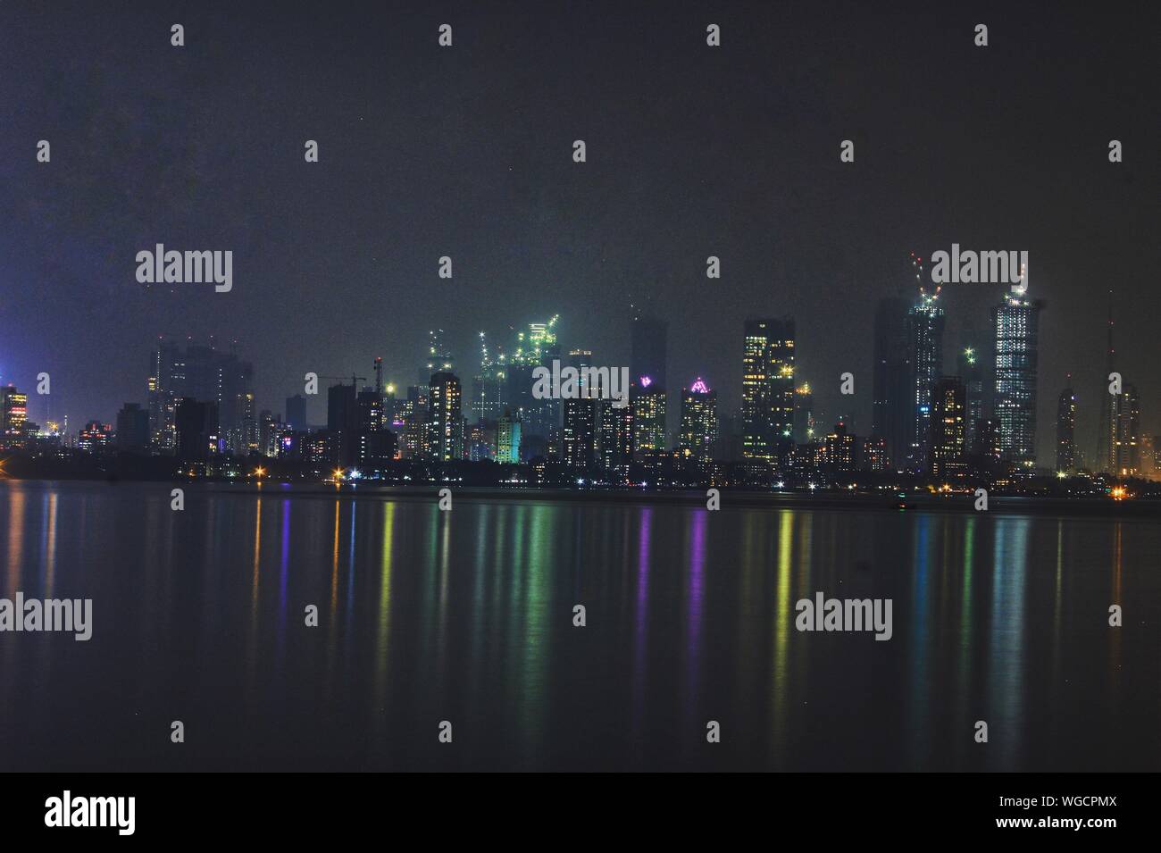 Mumbai skyline night hi-res stock photography and images - Alamy