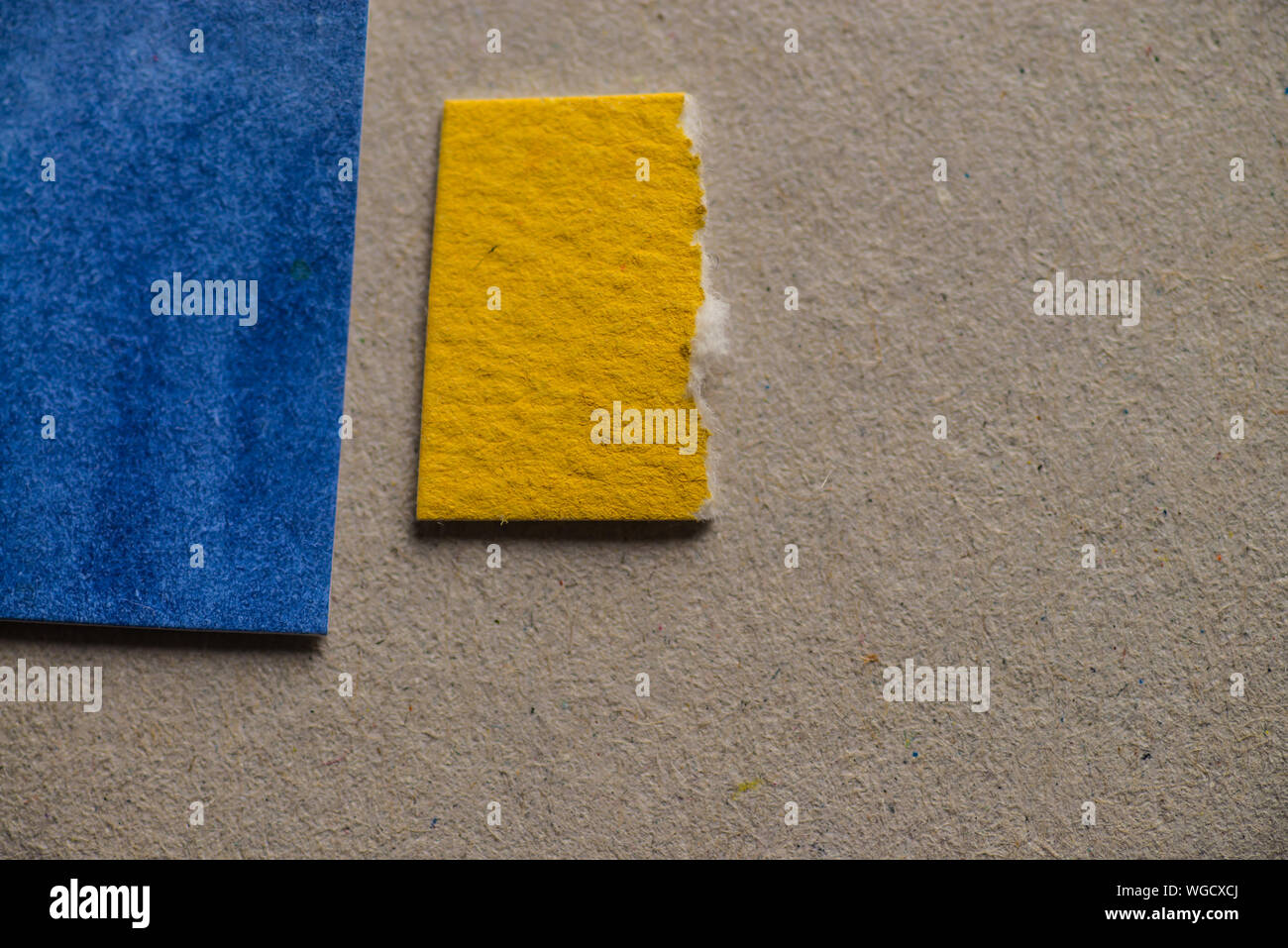 Cardboard yellow hi-res stock photography and images - Alamy