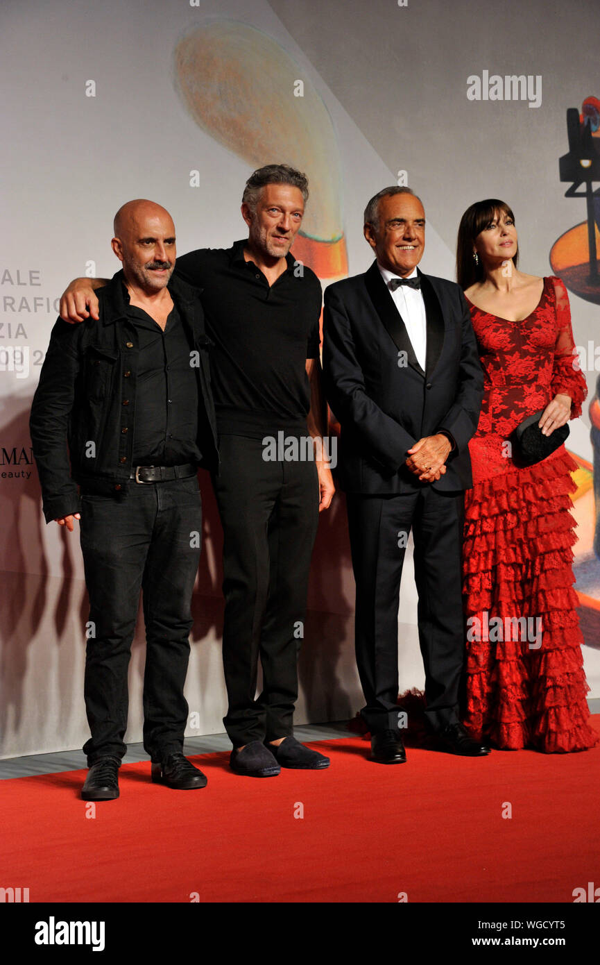 Monica bellucci vincent cassel irreversible hi-res stock photography ...