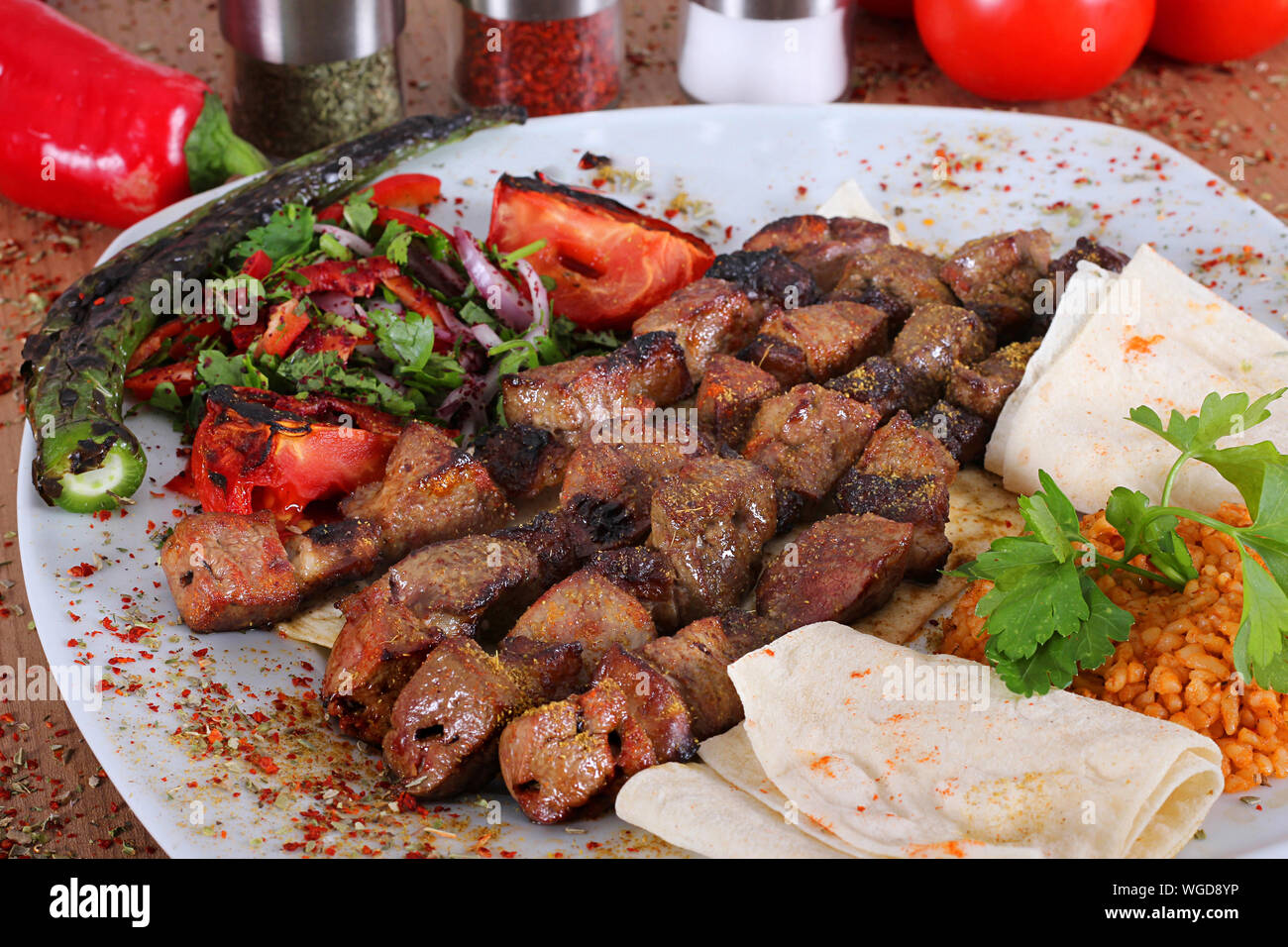grilled liver with freshly ground pepper and onion Stock Photo - Alamy