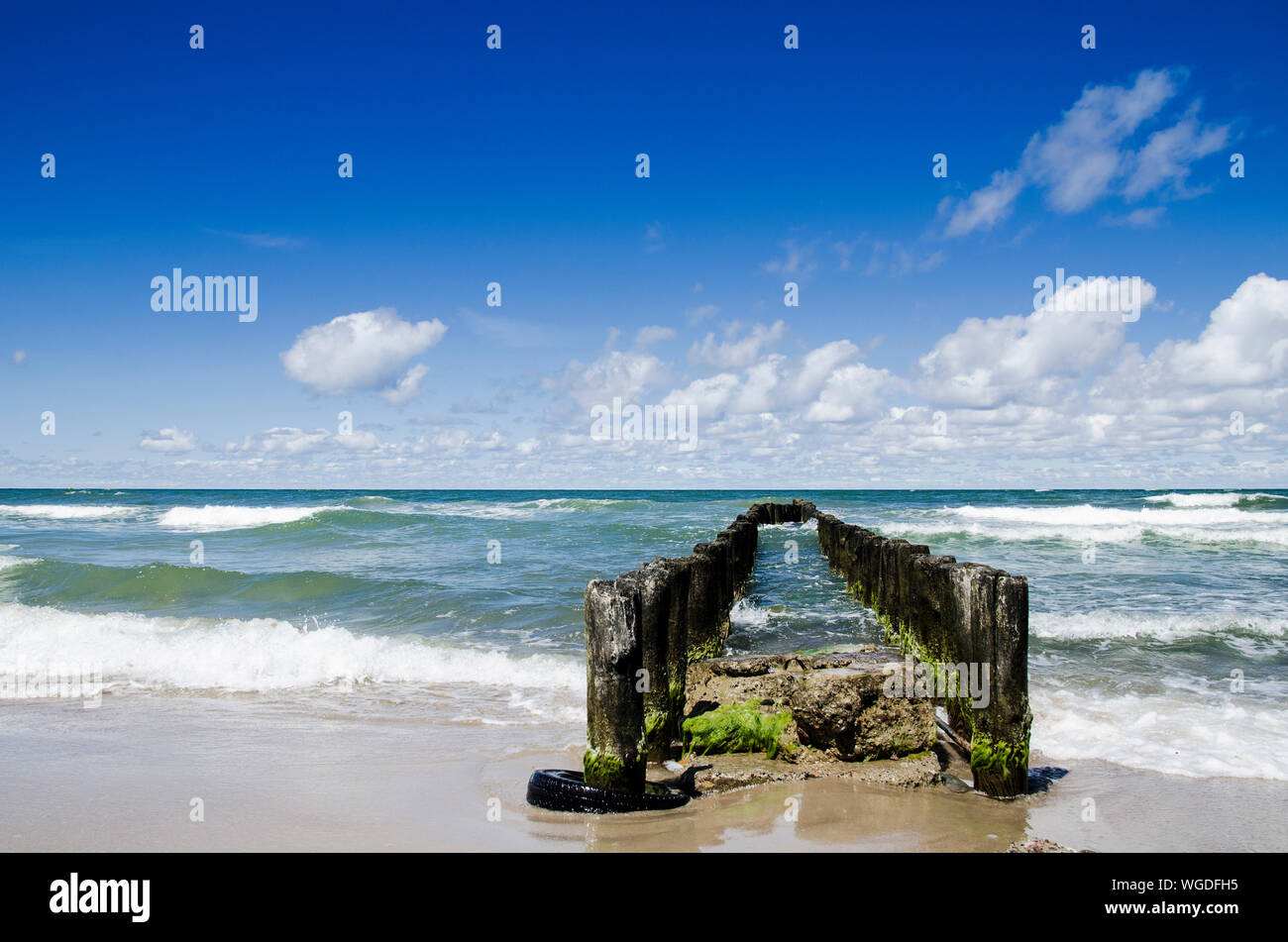 Groynes Beach Stock Photos & Groynes Beach Stock Images - Alamy