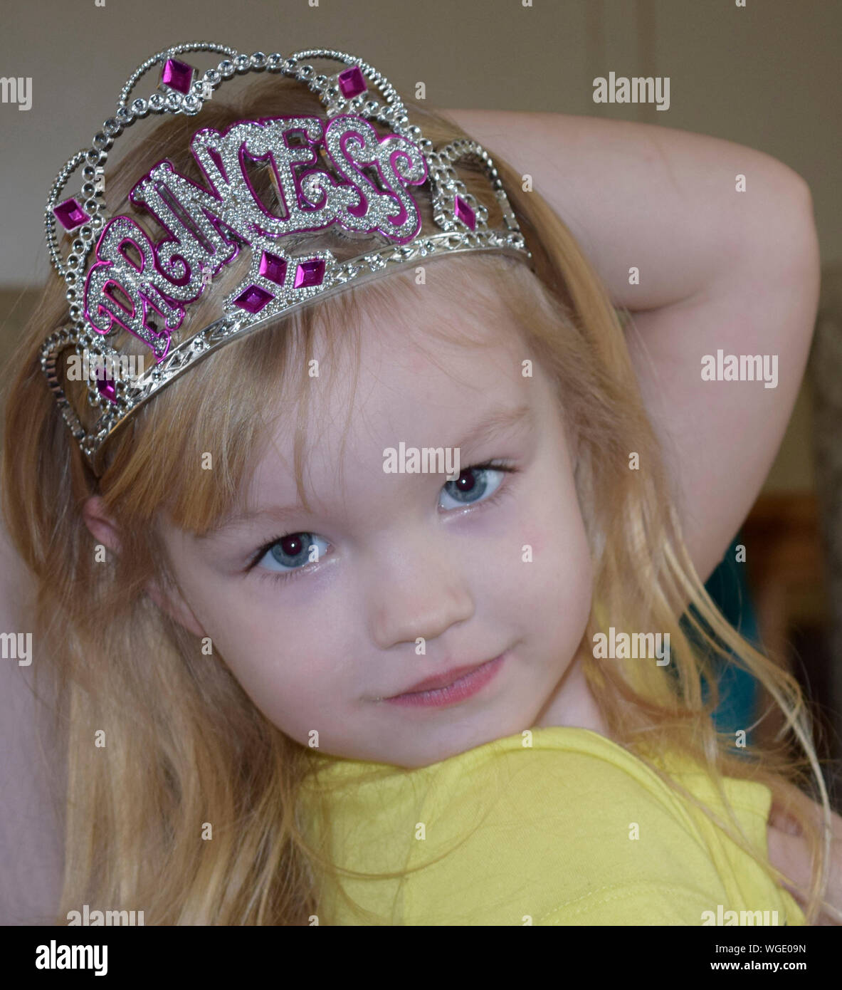 Blond princess hi-res stock photography and images - Alamy
