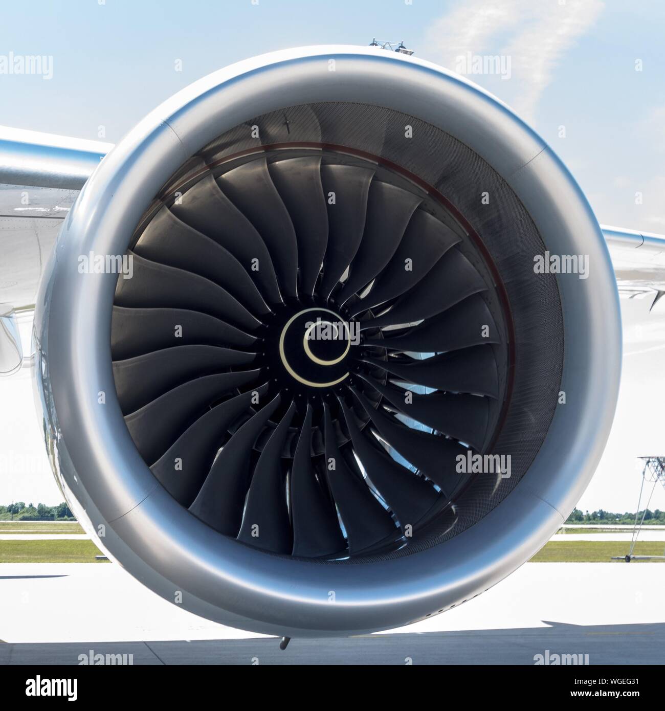 Close up jet engine hi-res stock photography and images - Alamy