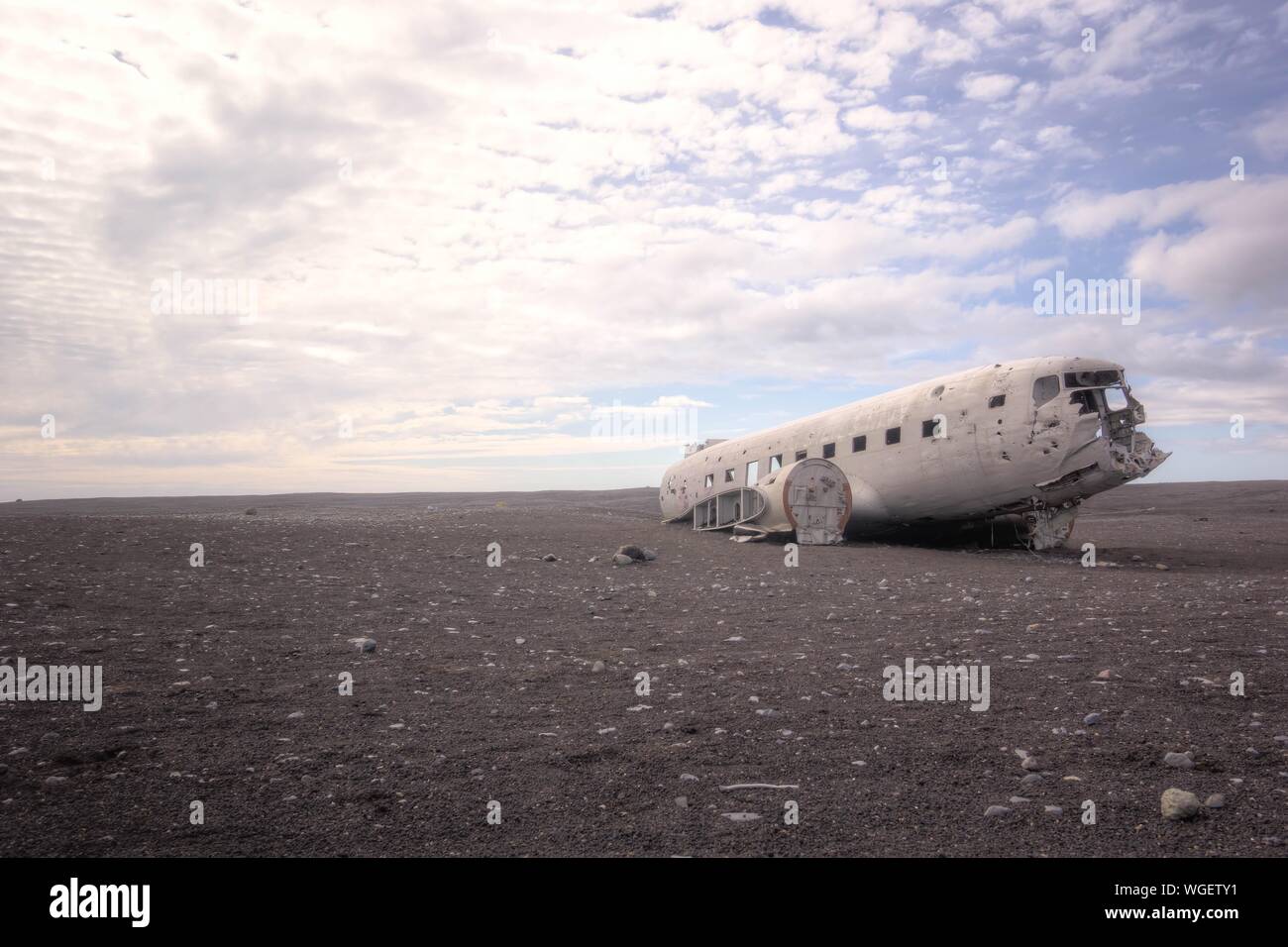 Broken Airplane High Resolution Stock Photography and Images - Alamy