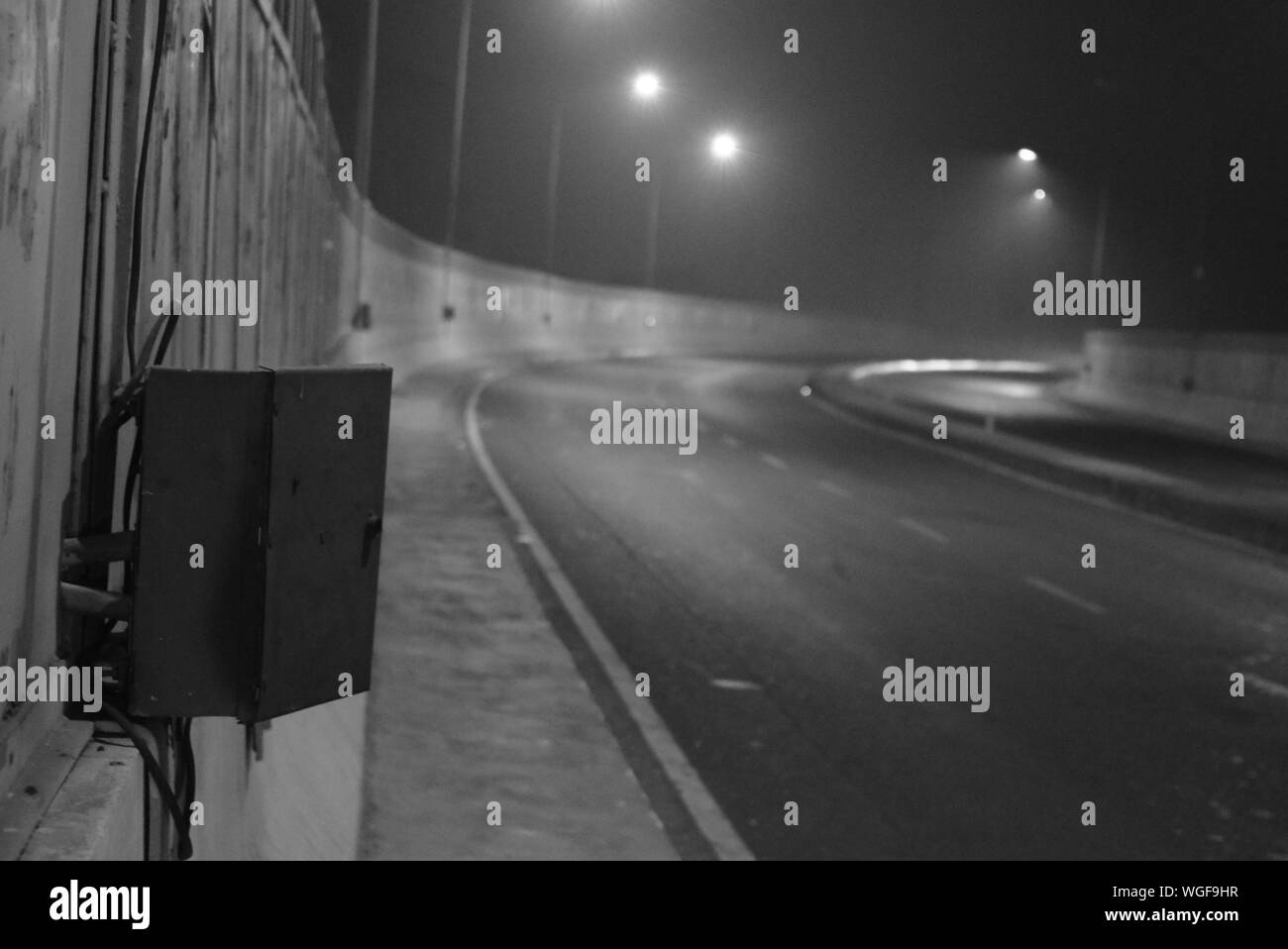 Two lane highway hi-res stock photography and images - Alamy