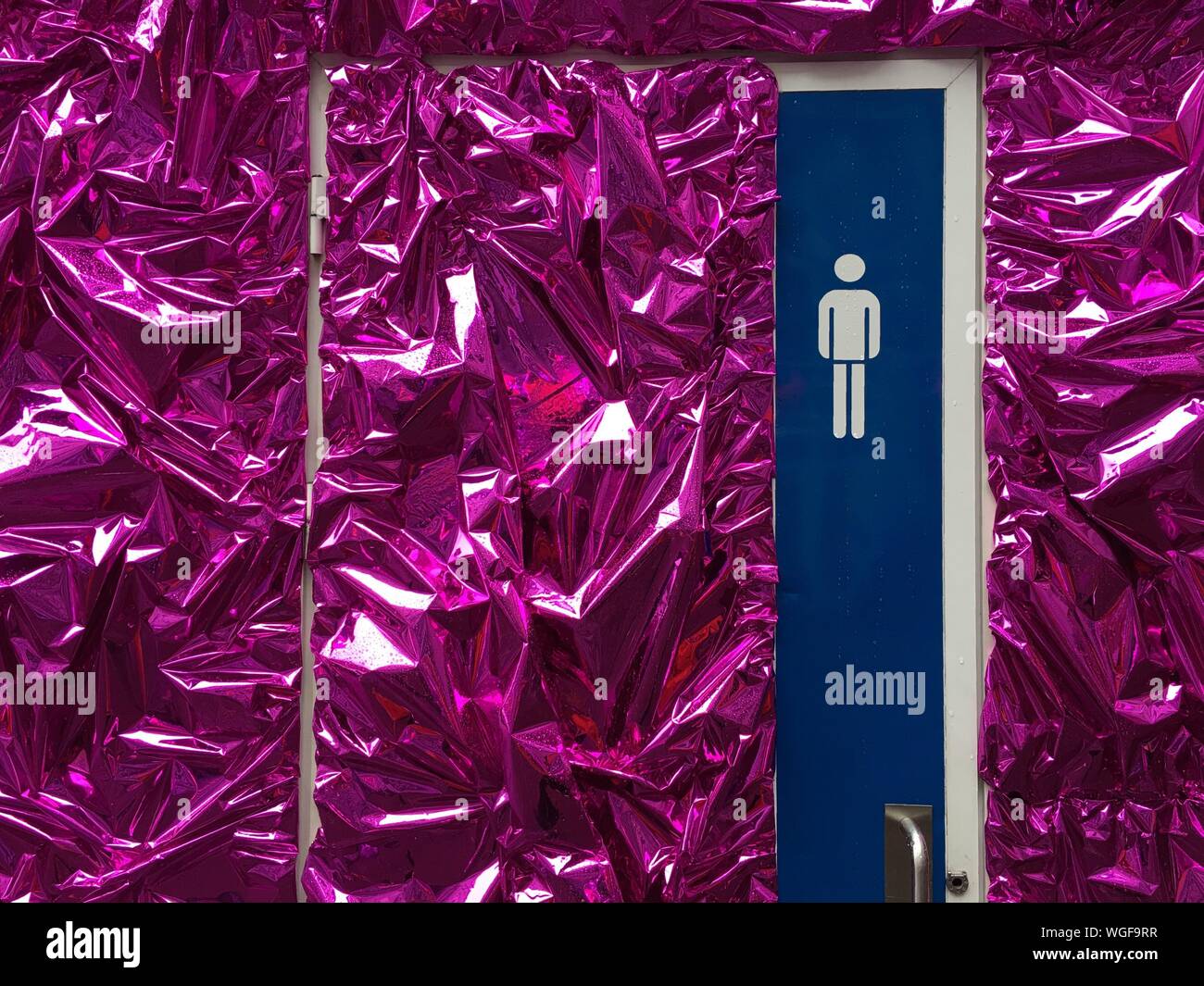 Plastic restroom hi-res stock photography and images - Alamy