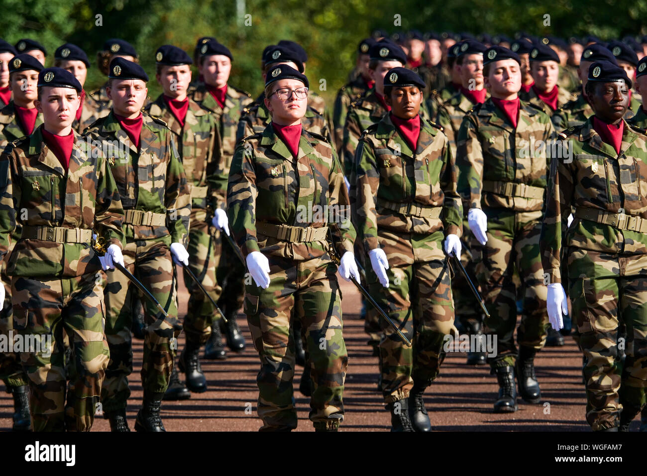 Welcoming ceremony for the new pupils at French Military Health School ...