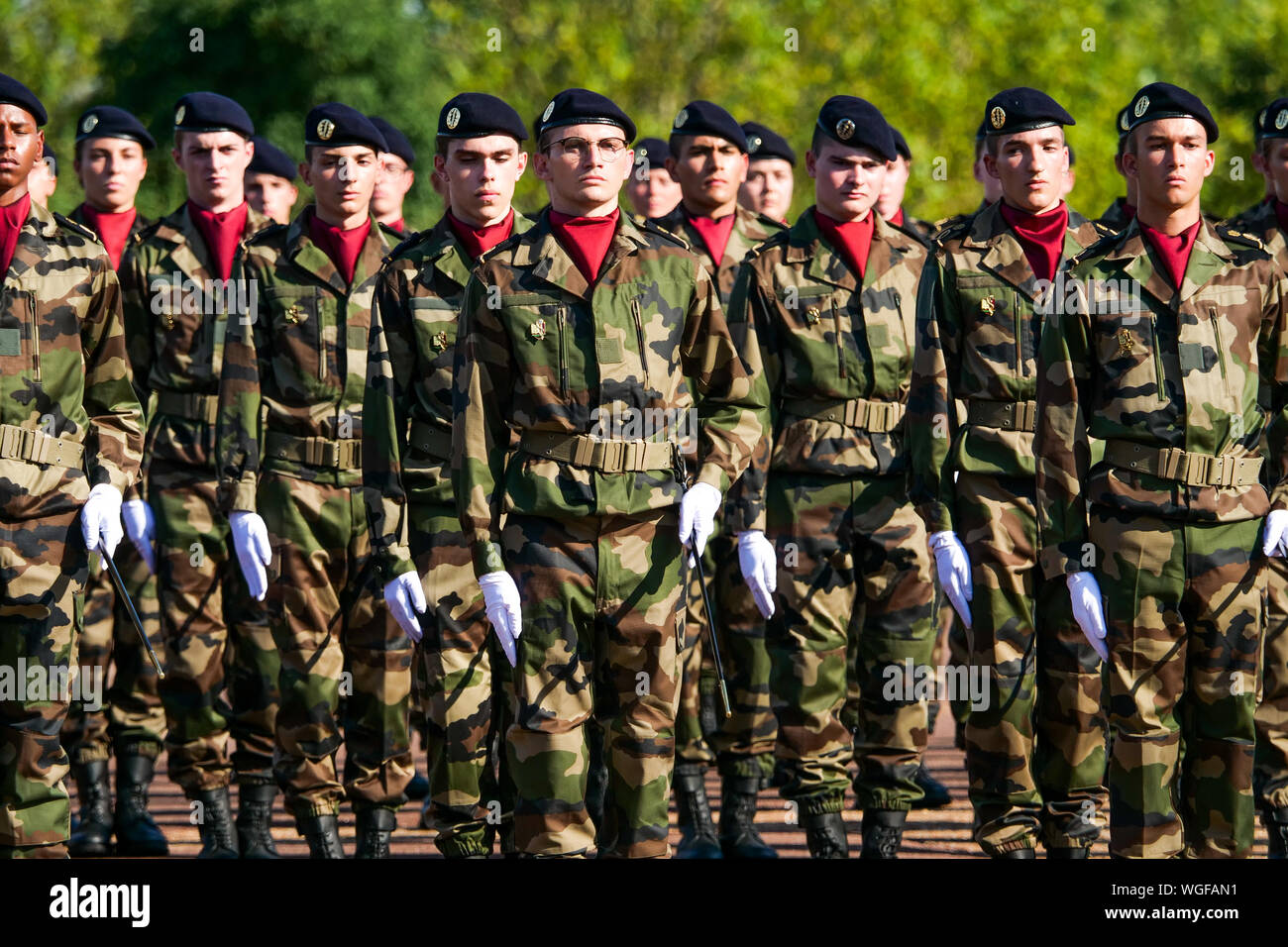 Welcoming ceremony for the new pupils at French Military Health School ...