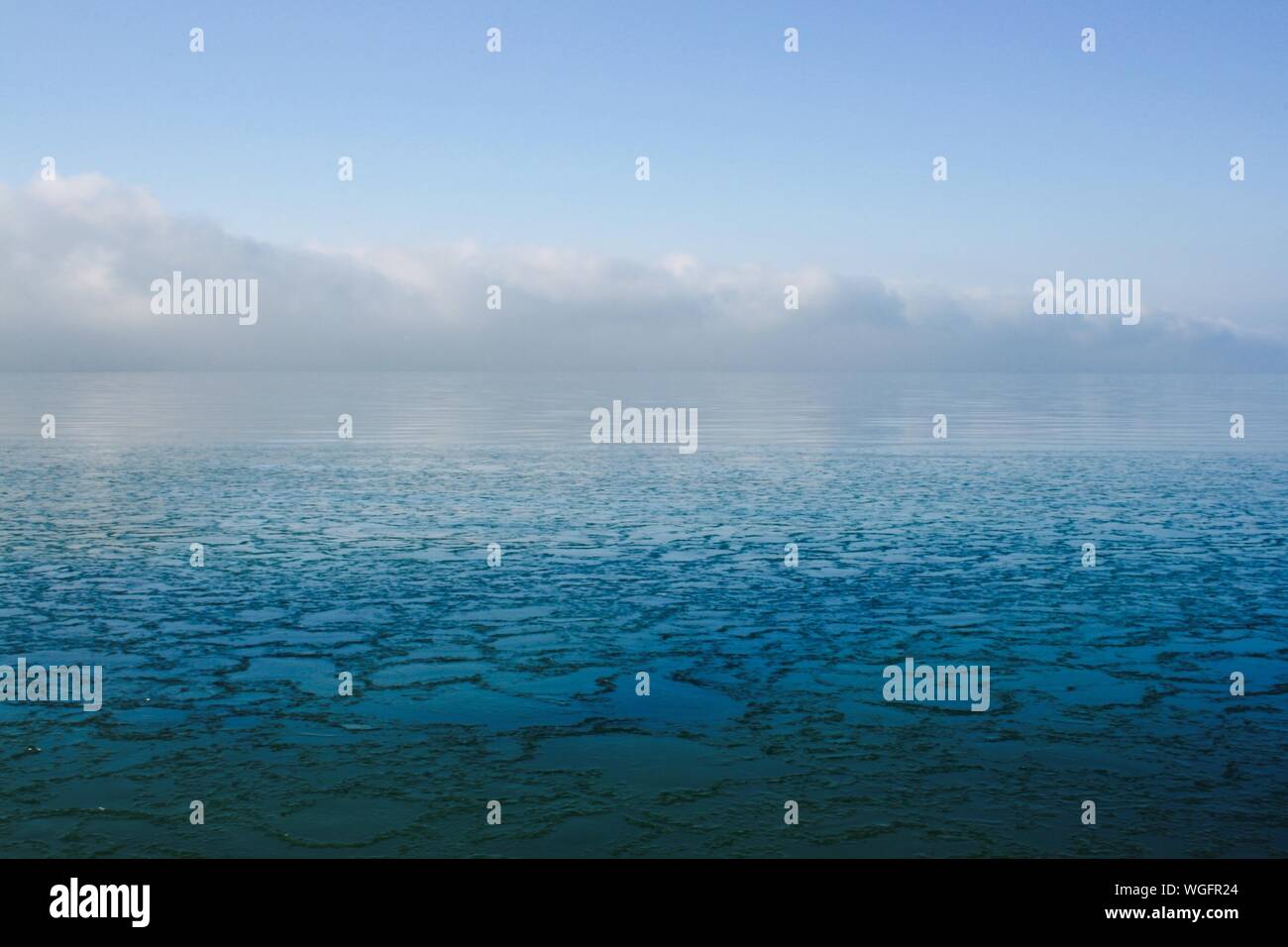 Azov sea hi-res stock photography and images - Alamy