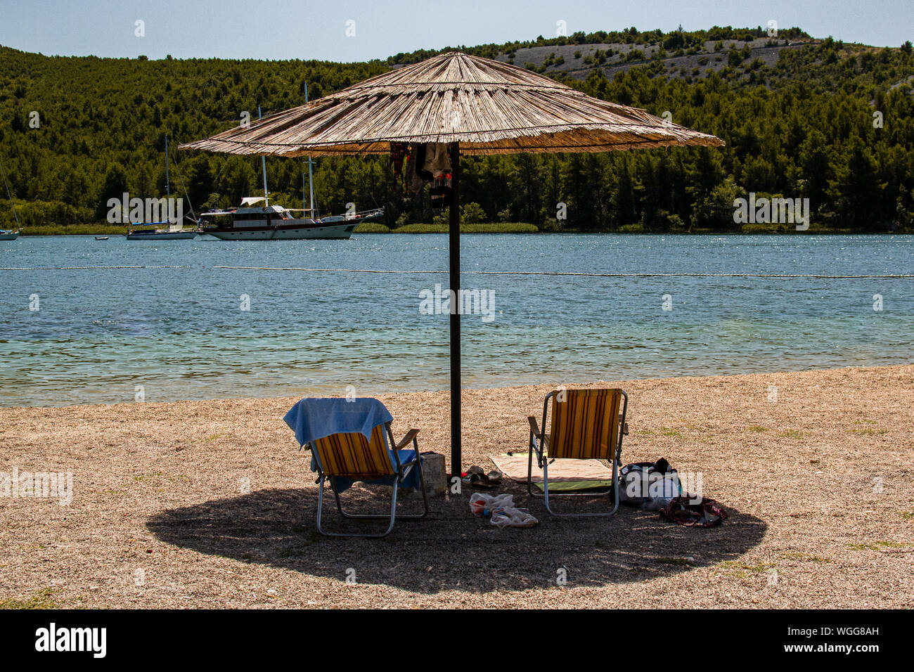 Non ordinaire hi-res stock photography and images - Alamy