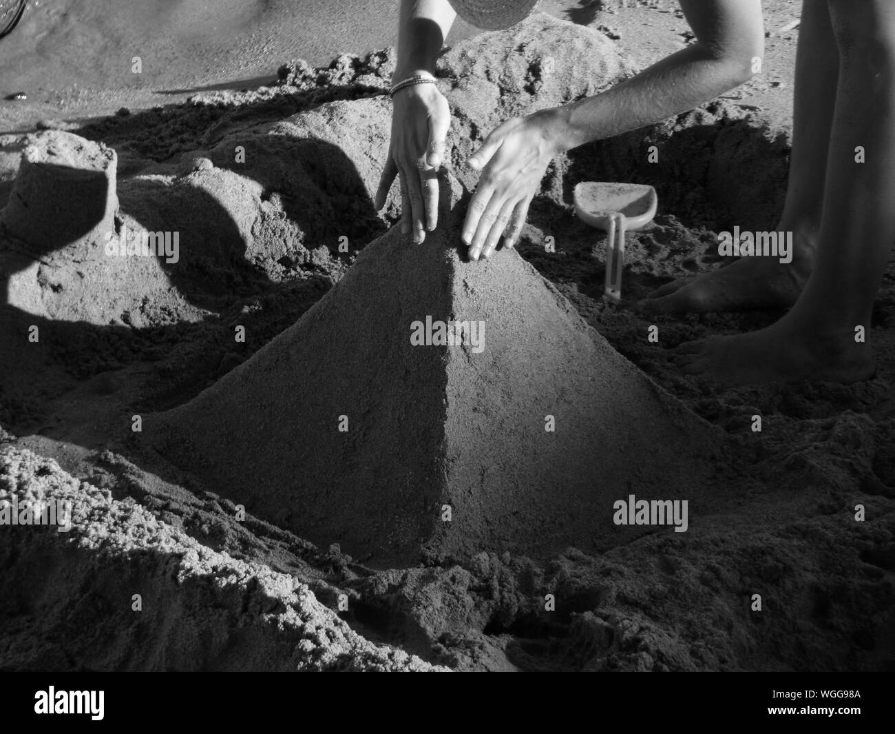 Pyramid beach hi-res stock photography and images - Alamy