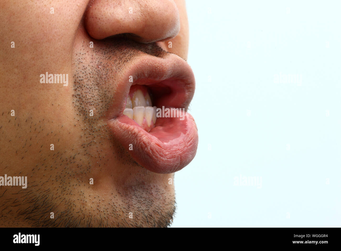 Close up mouth lips shape for pronunciation isolated on white ...
