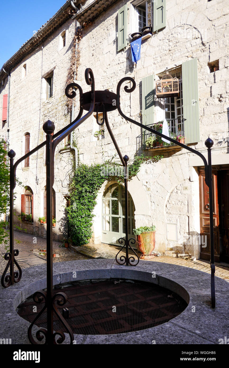 Well, Vézénobre, Gard, France Stock Photo - Alamy