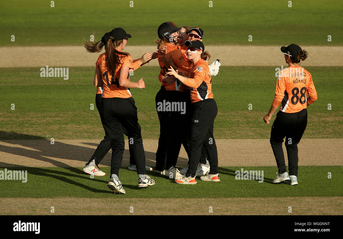 Southern Vipers' Carla Rudd celebrates stumping out Western Storm's ...