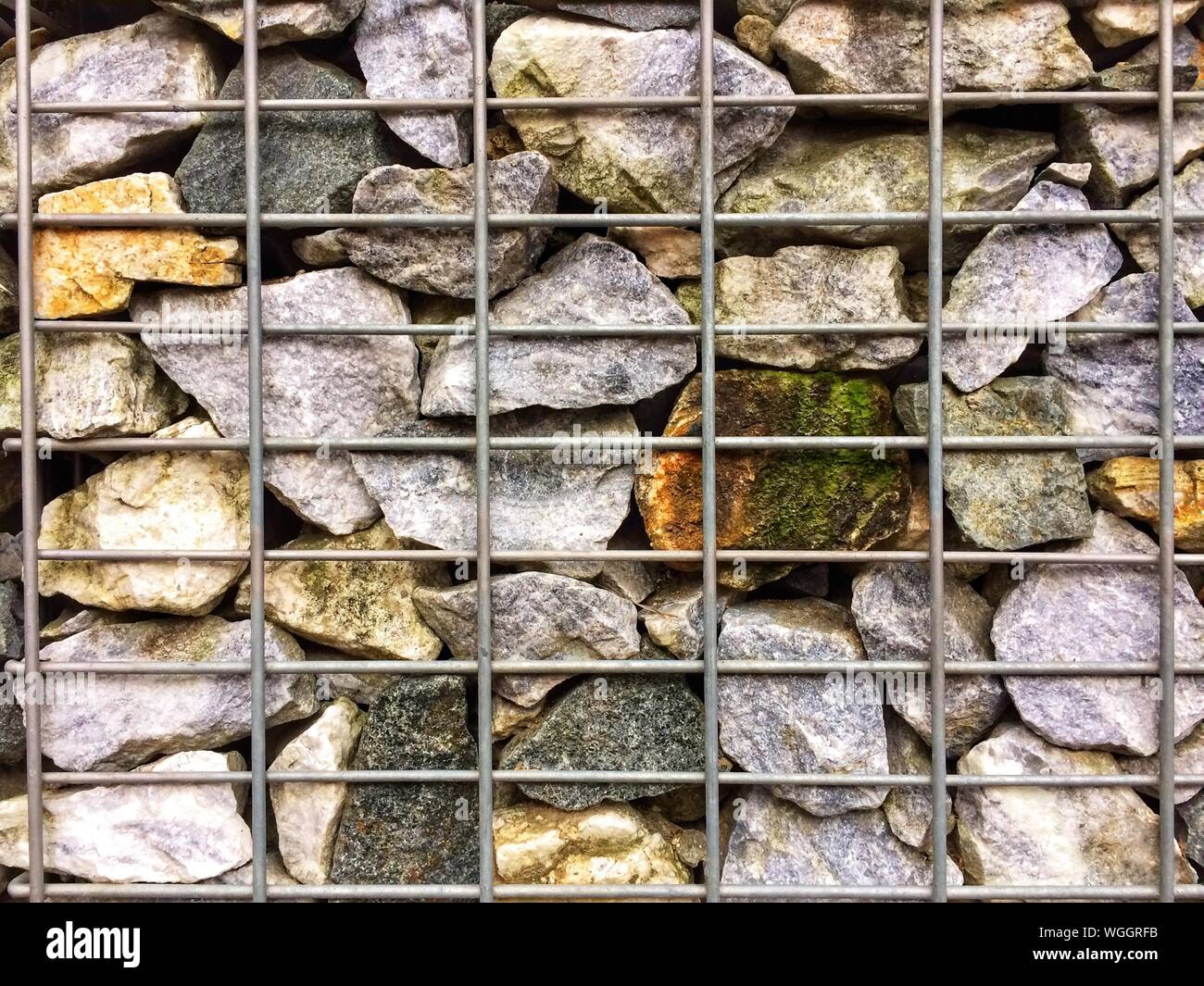 Stones fence hi-res stock photography and images - Alamy
