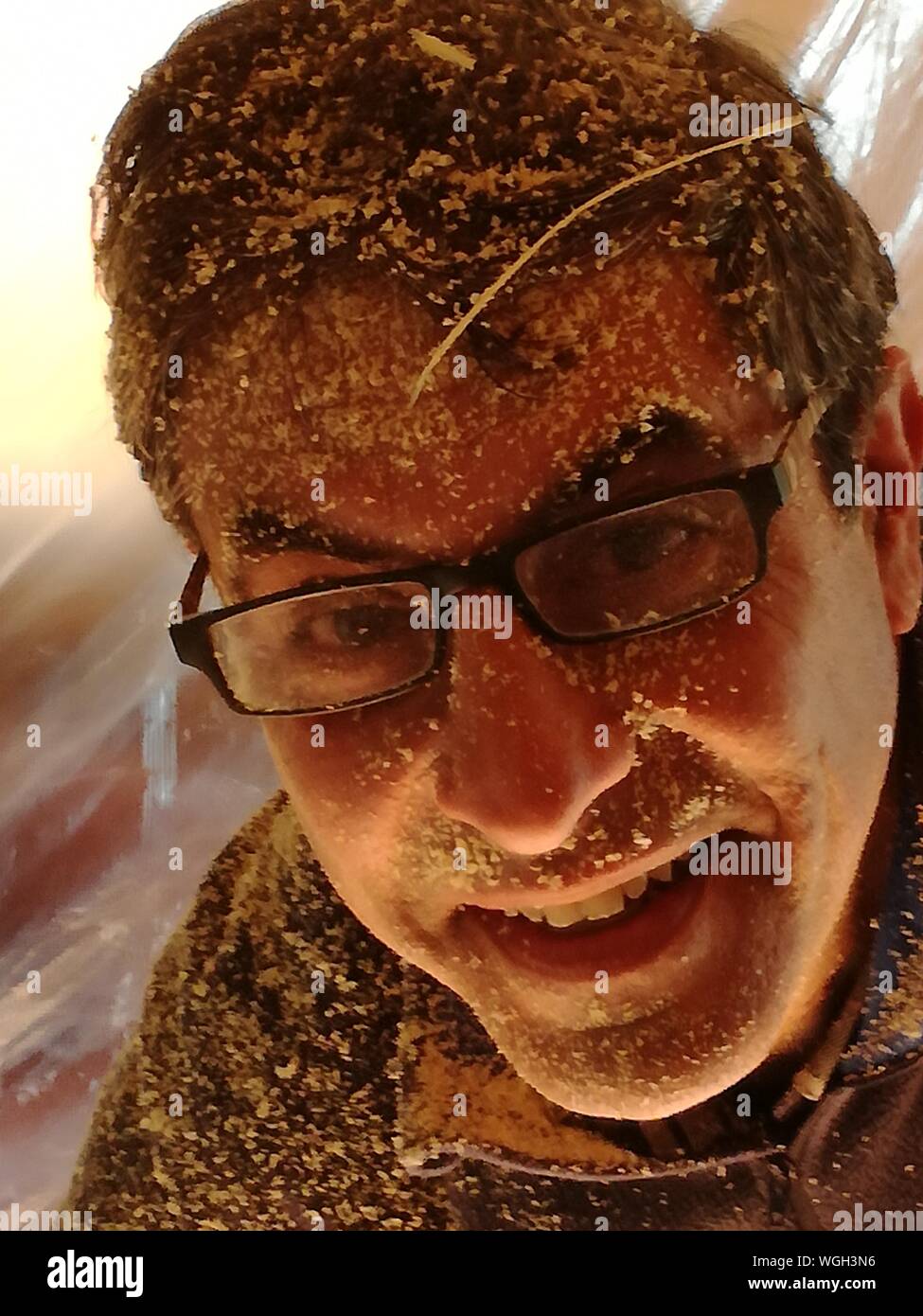Man covered sawdust hi-res stock photography and images - Alamy