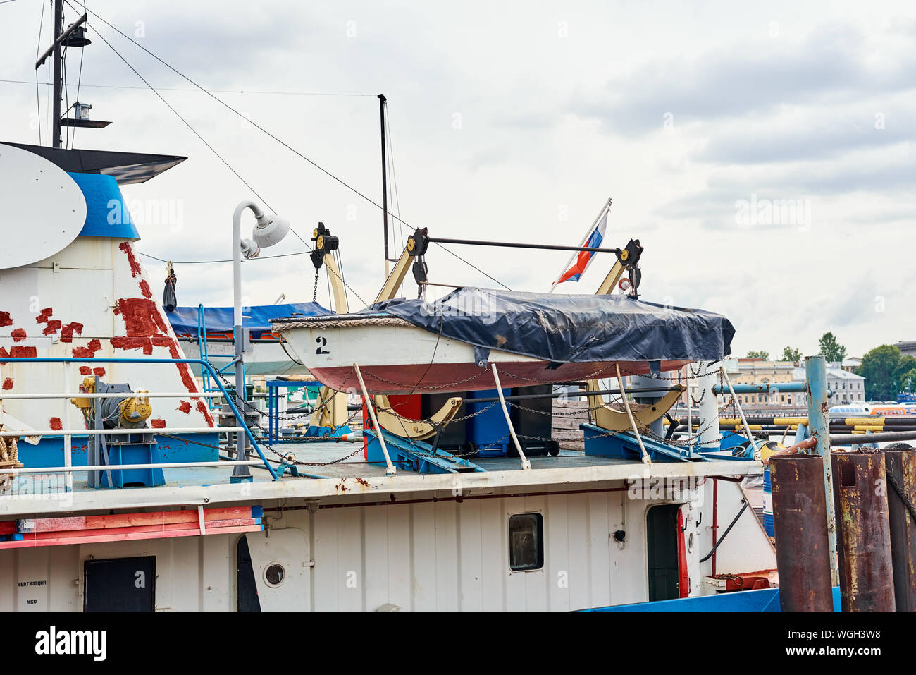 Lifeboat bow view hi-res stock photography and images - Alamy