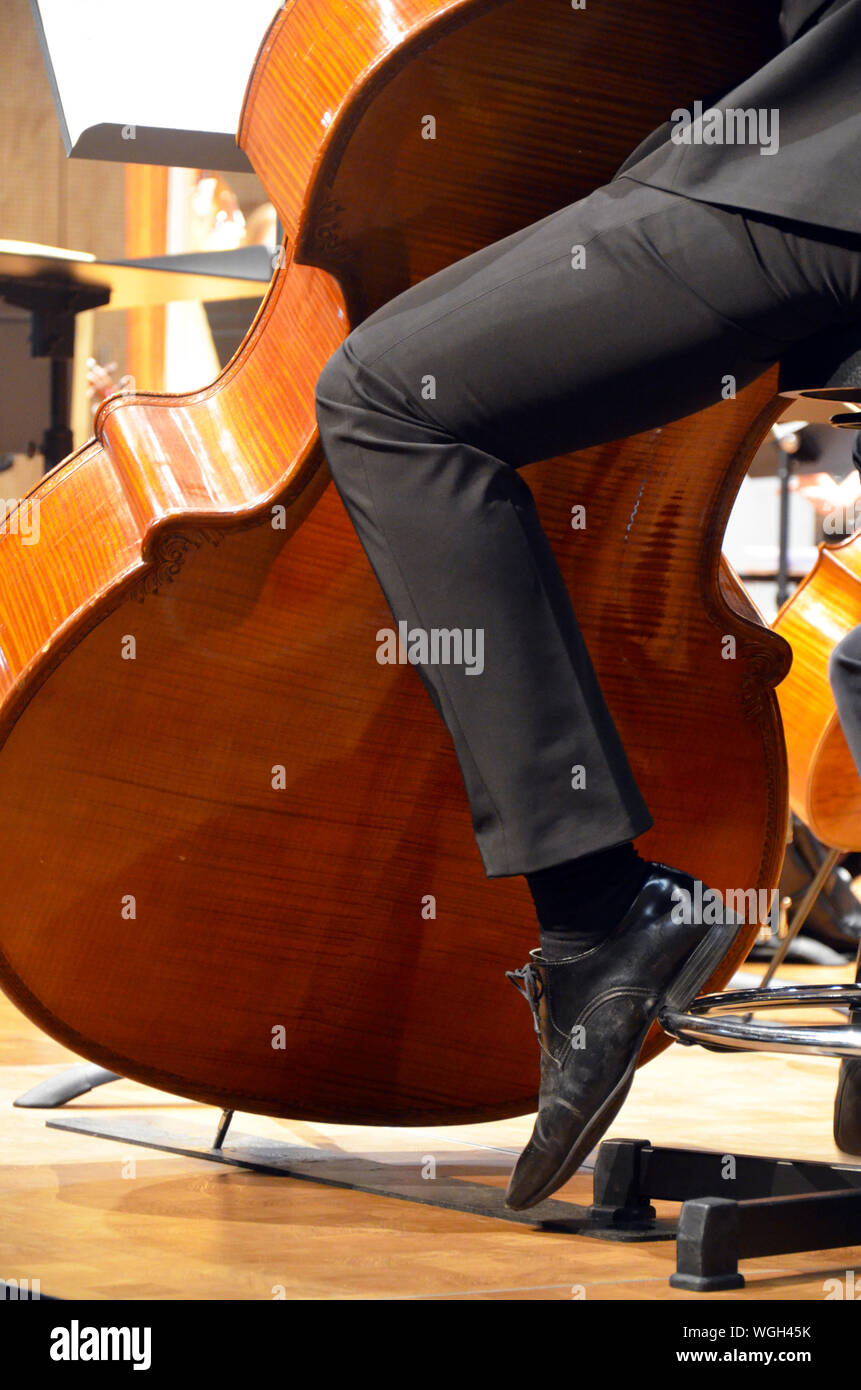 Low bass hi-res stock photography and images - Alamy