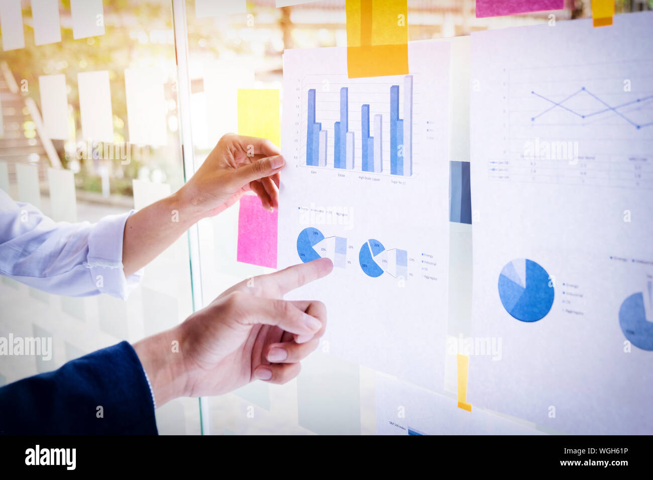 Human business strategy hi-res stock photography and images - Alamy