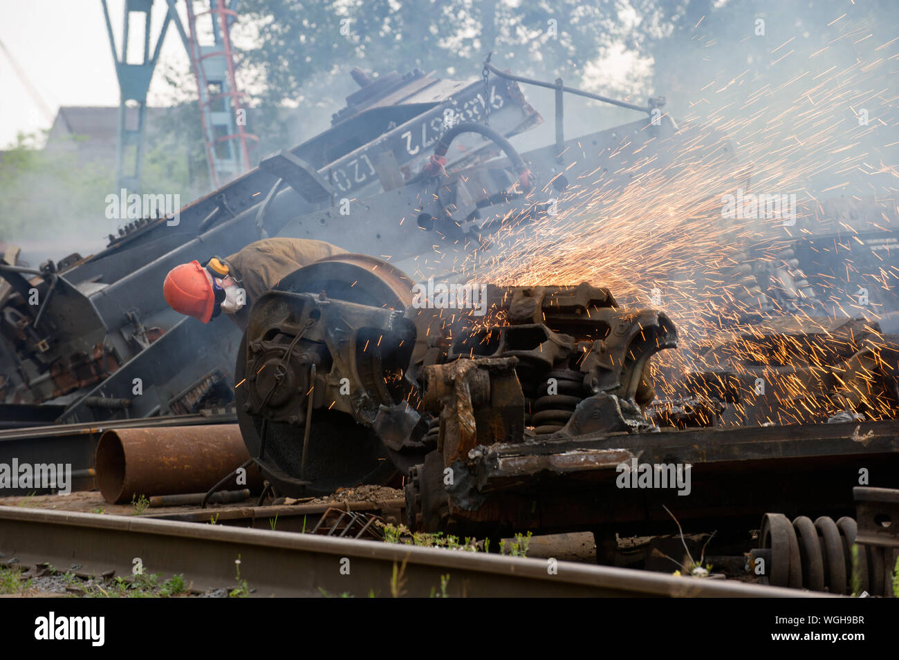 Track welding hi-res stock photography and images - Alamy
