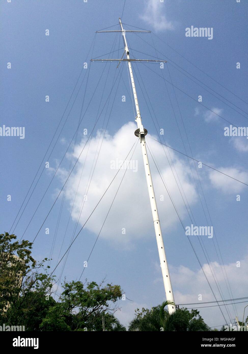 Ship mast hi-res stock photography and images - Alamy
