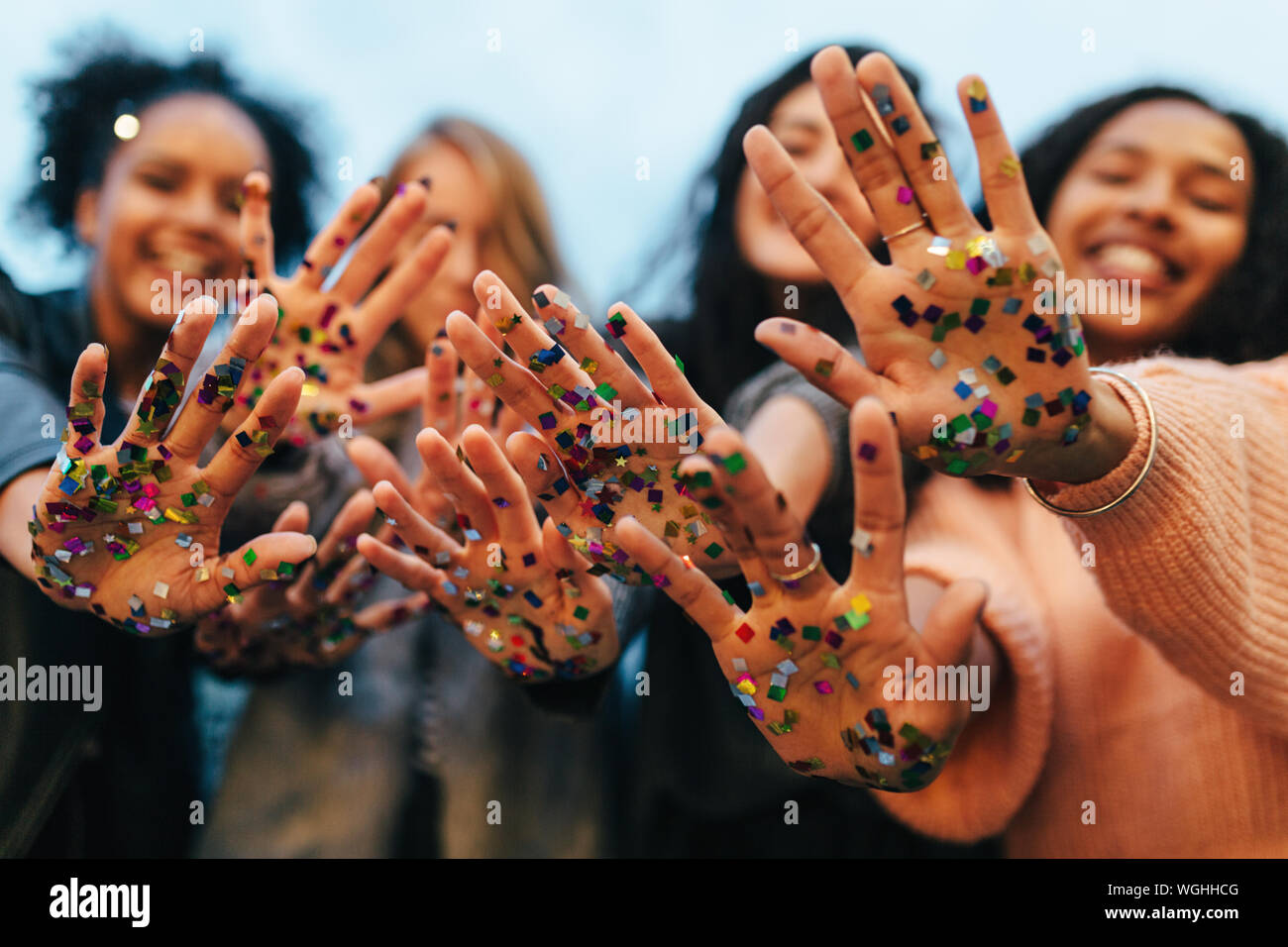 Celebration confetti friend female hi-res stock photography and images ...