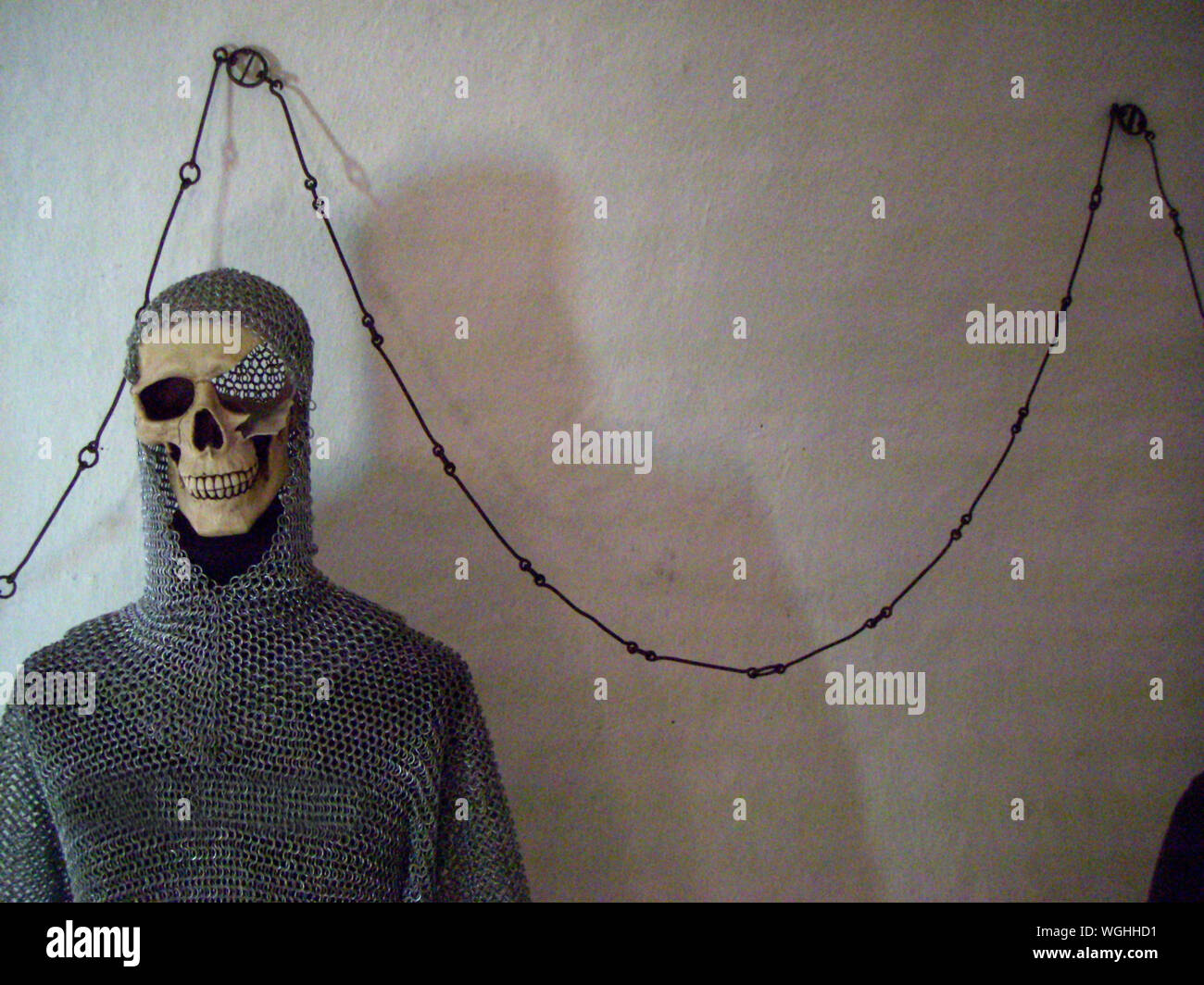 Chain mail metal mesh hi-res stock photography and images - Alamy