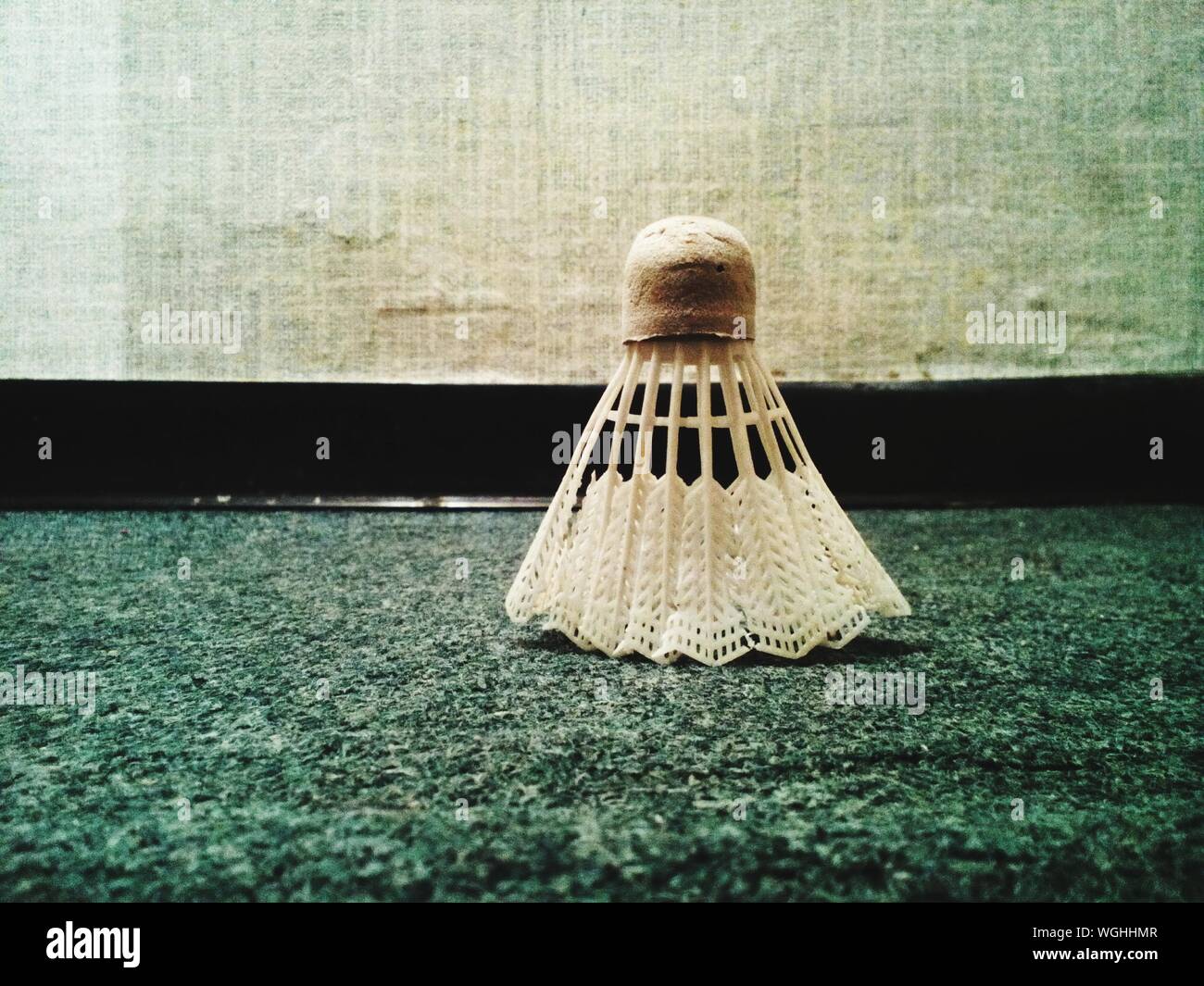 Feather and plastic shuttlecock hi-res stock photography and images - Alamy