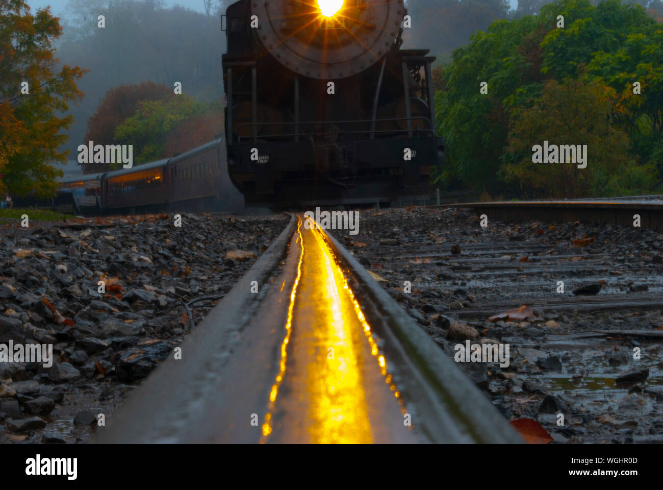 Train tracks up close hi-res stock photography and images - Alamy