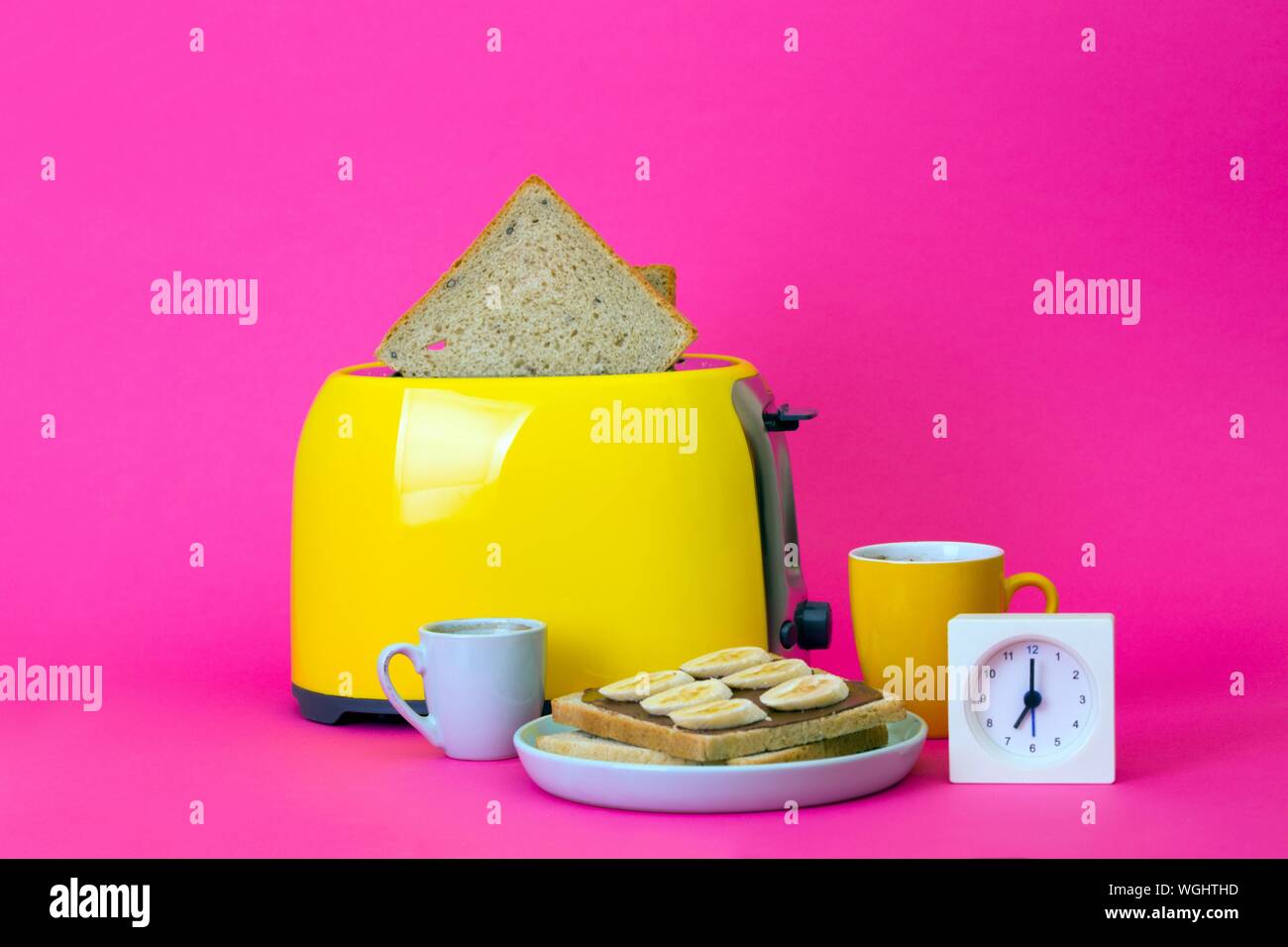 Preparing toasts hi-res stock photography and images - Alamy