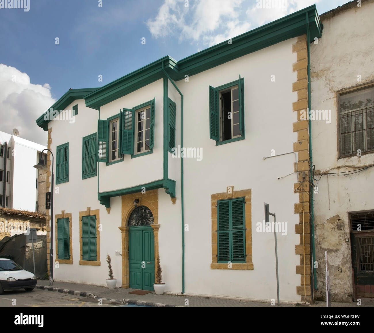 Old house at historical district of Nicosia. Cyprus Stock Photo - Alamy