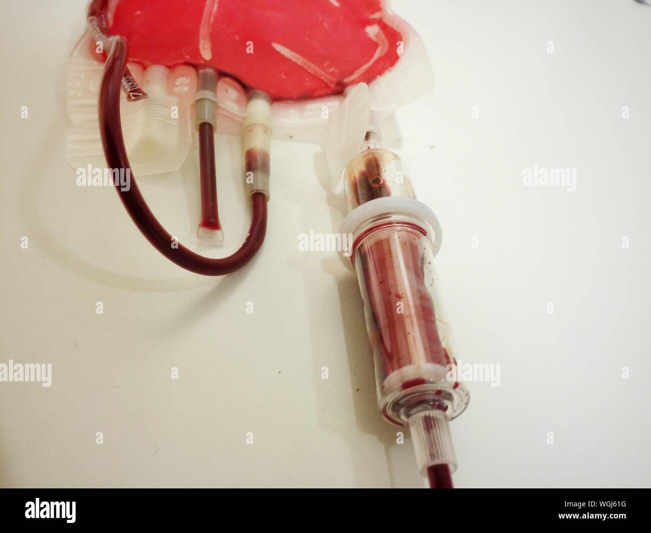 Drip shot hi-res stock photography and images - Alamy