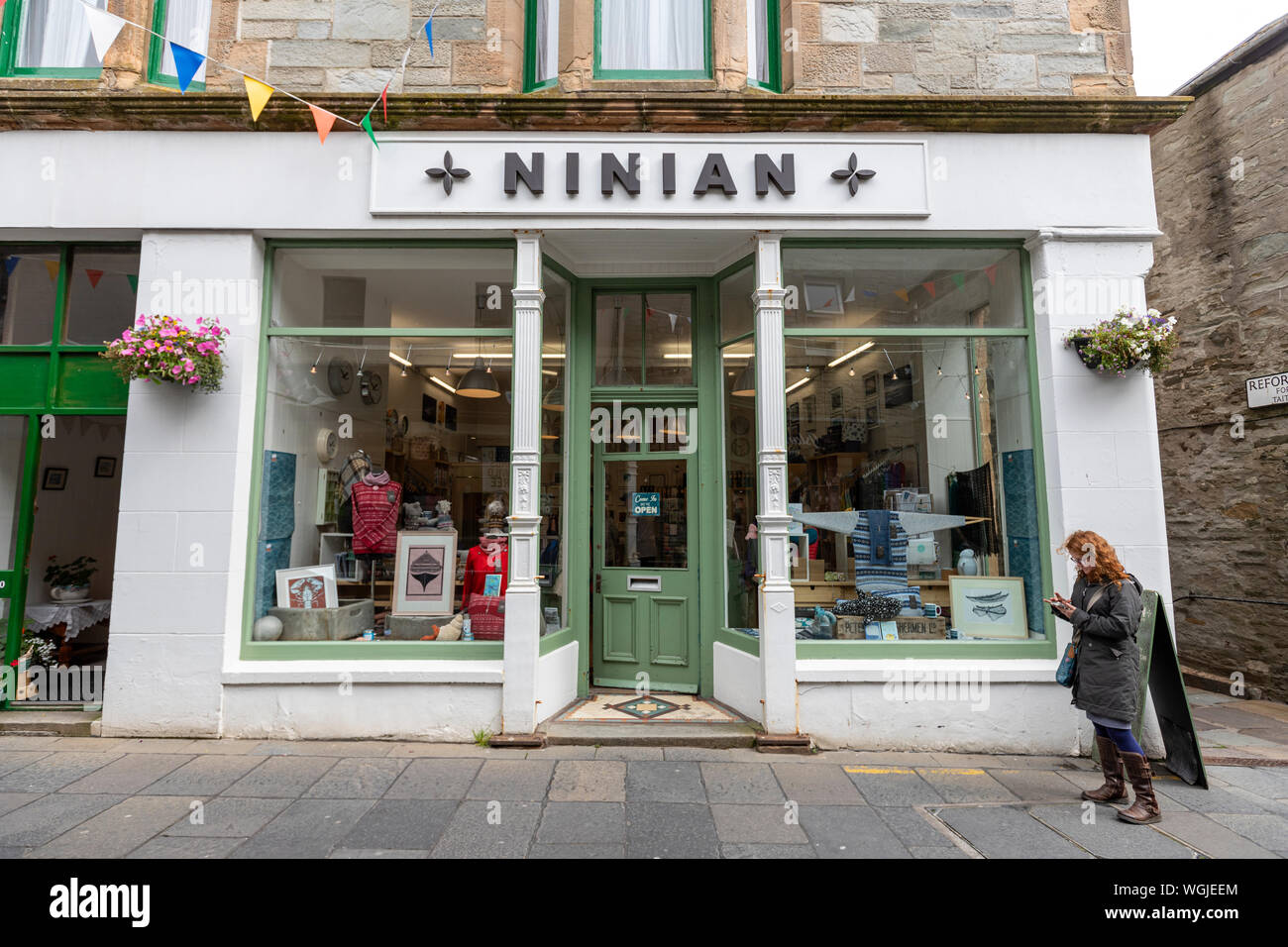 Shetland shop hi-res stock photography and images - Alamy