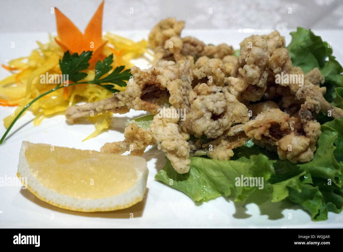 Crunchy frog hi-res stock photography and images - Alamy