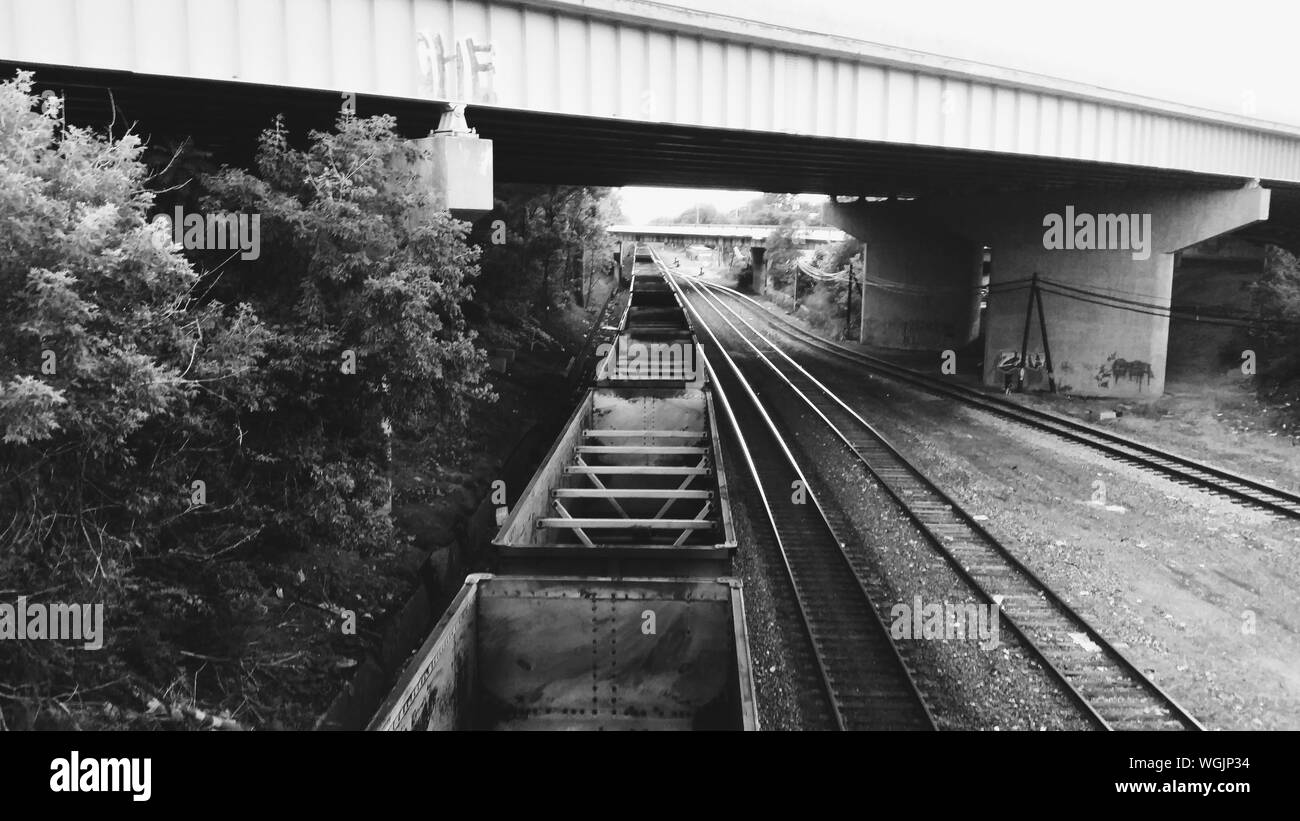 Freight track hi-res stock photography and images - Alamy