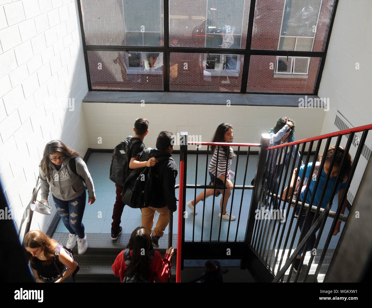 Going on to school hi-res stock photography and images - Alamy