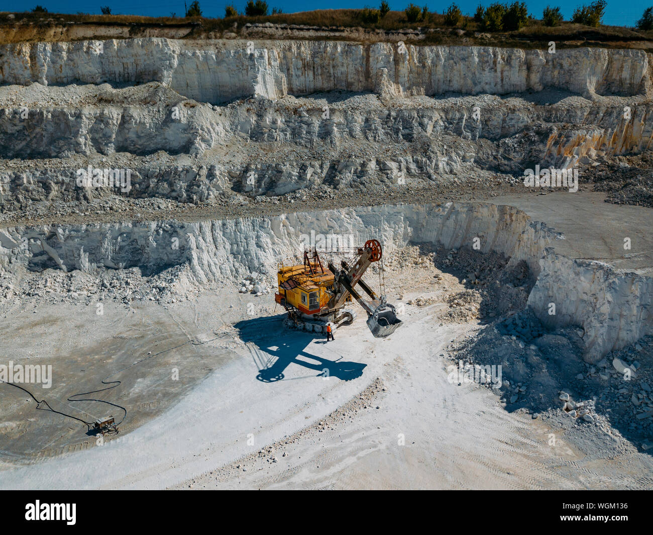 Cable operated excavator hi-res stock photography and images - Alamy