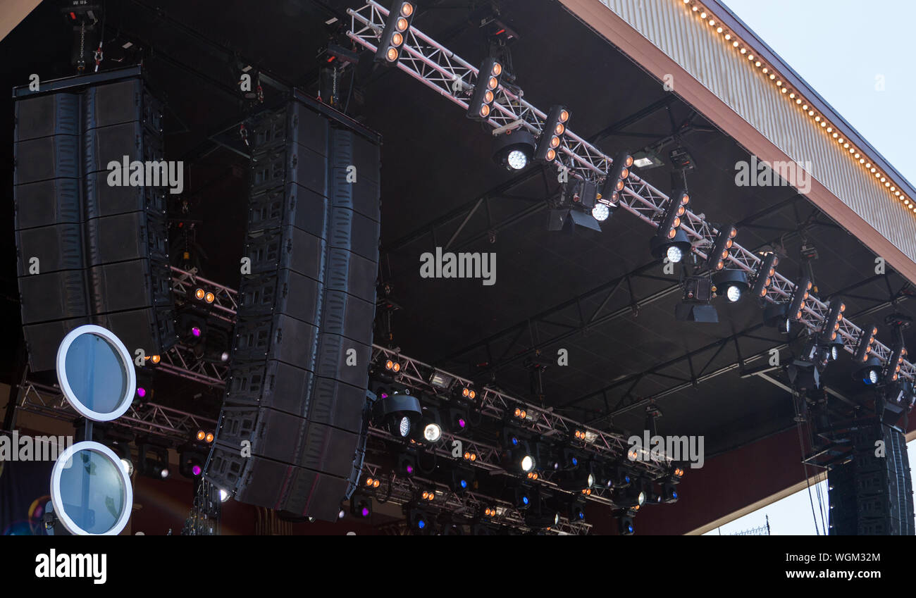 Concert stage with professional loudspeakers and lightning Stock Photo ...
