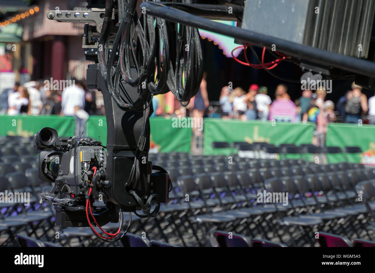 Professional video camera on automated motorized arm Stock Photo - Alamy