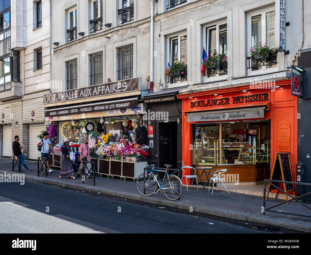 Small_shops High Resolution Stock Photography and Images - Alamy