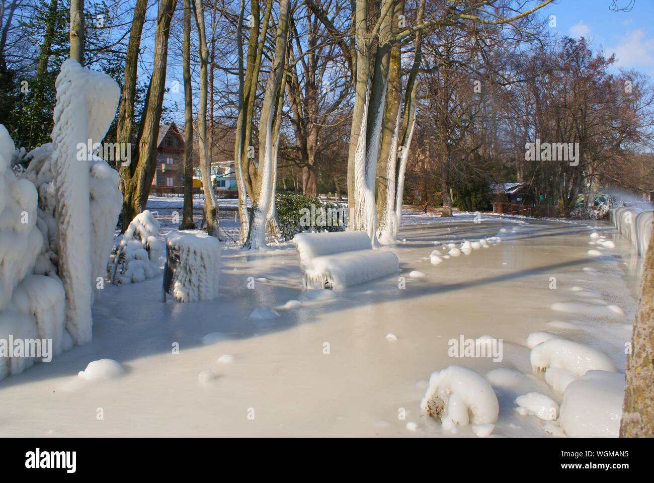 Snow background no tree hi-res stock photography and images - Alamy