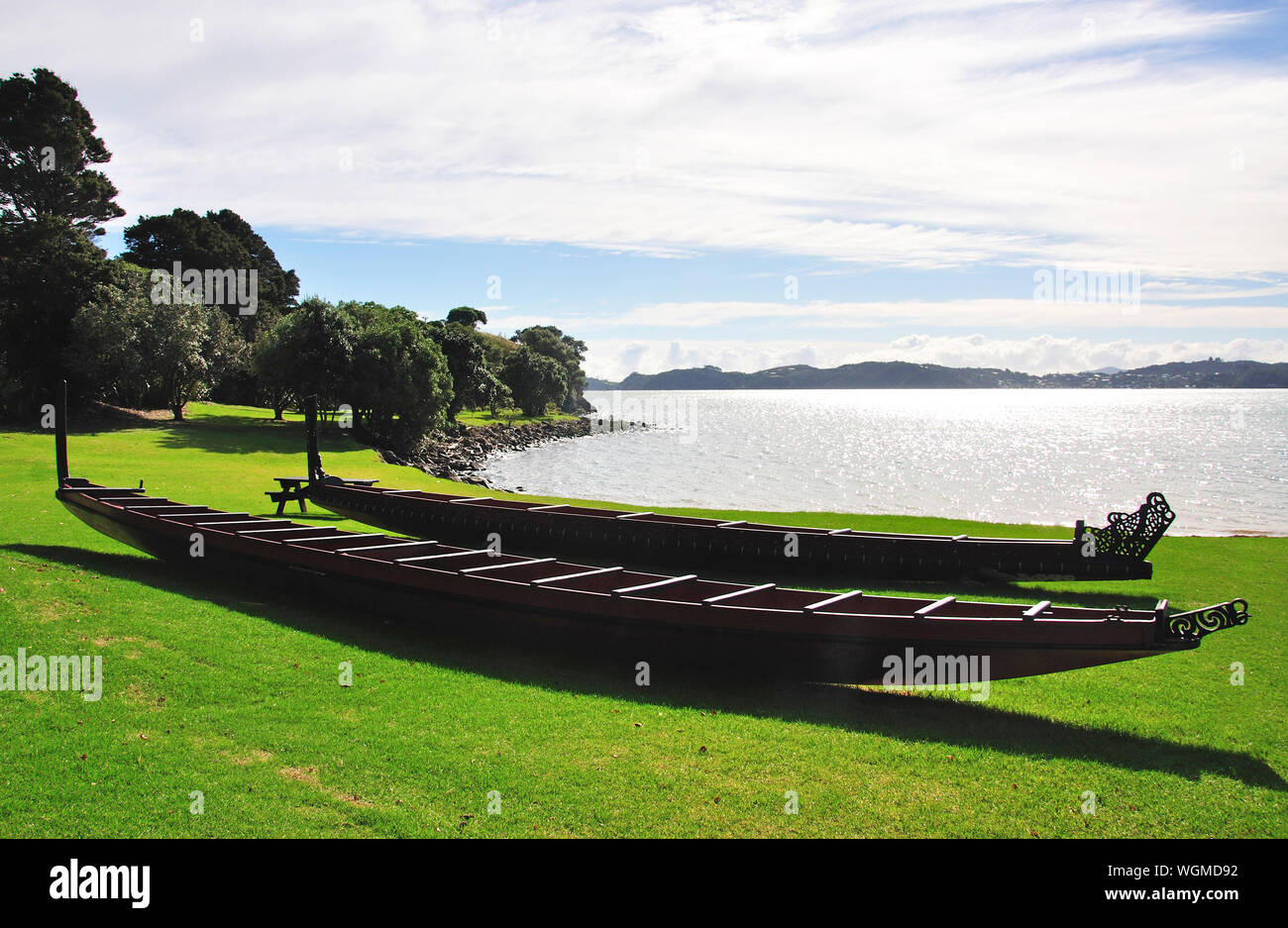 Maori waka hi-res stock photography and images - Alamy