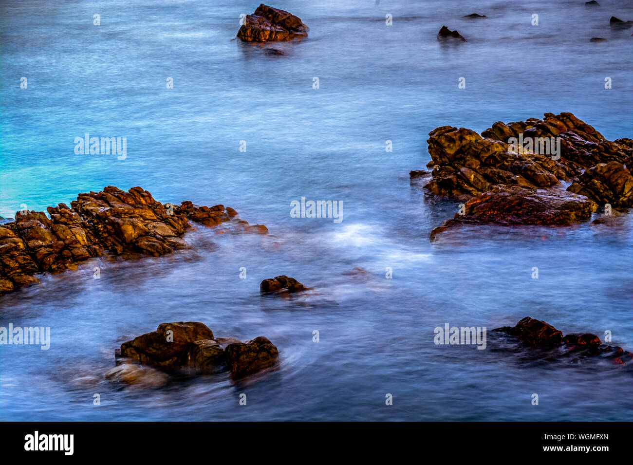 Elizabeth rock hi-res stock photography and images - Alamy
